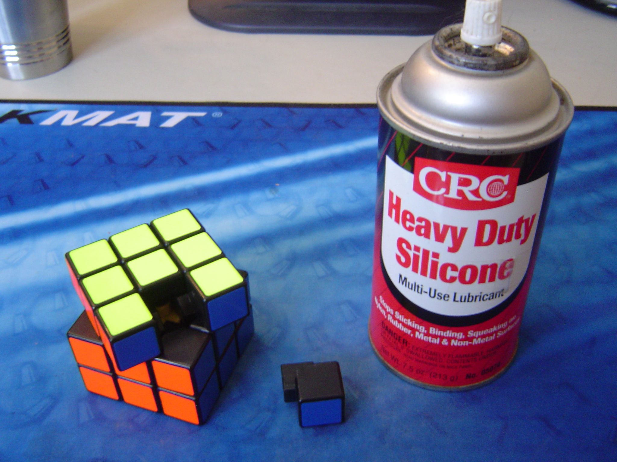 How to Clean/lubricate a Rubik's Cube : 5 Steps - Instructables