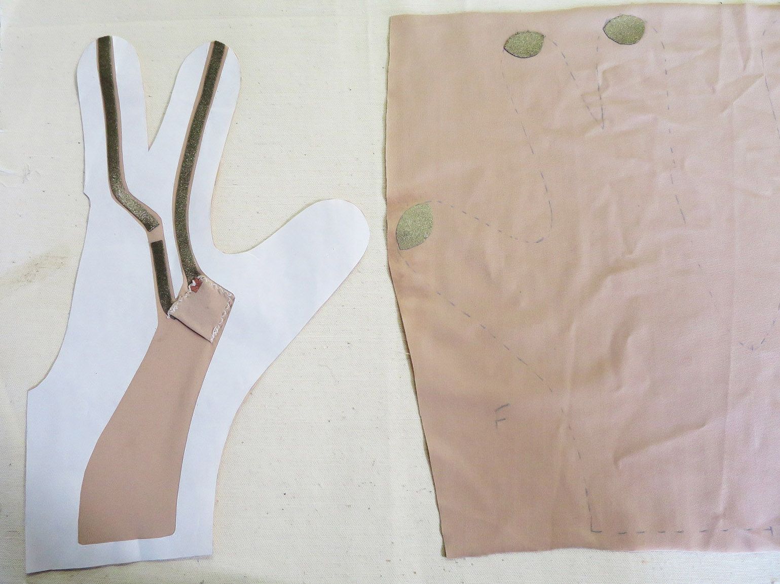 ETextile Glove With Conductive Fabric : 8 Steps (with Pictures ...