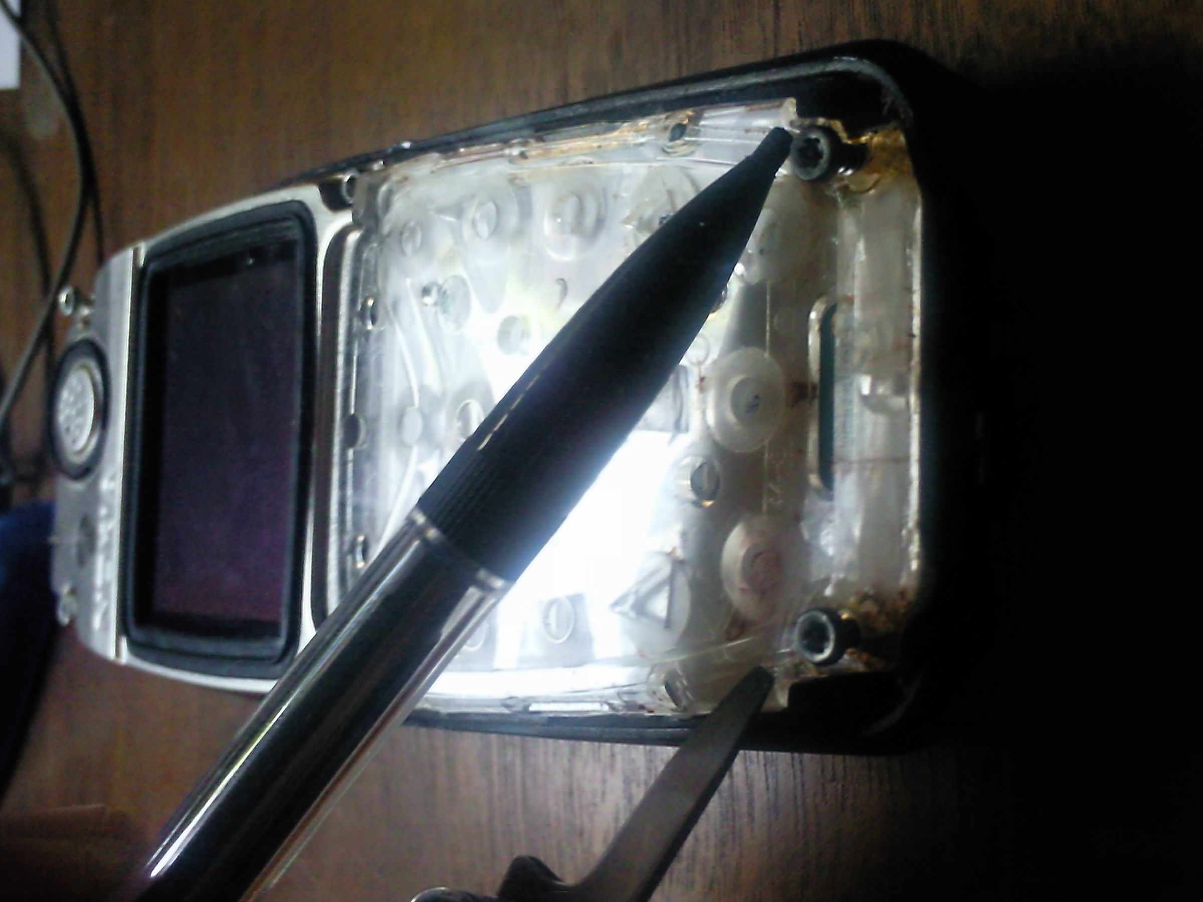 Quick and Easy Keypad Fix (For Most Cell Phones) : 7 Steps - Instructables