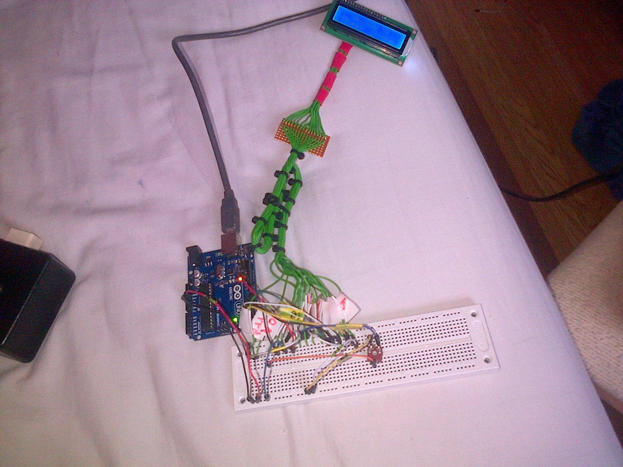 Connect a 16x2 LCD Display to an Arduino : 9 Steps - Instructables