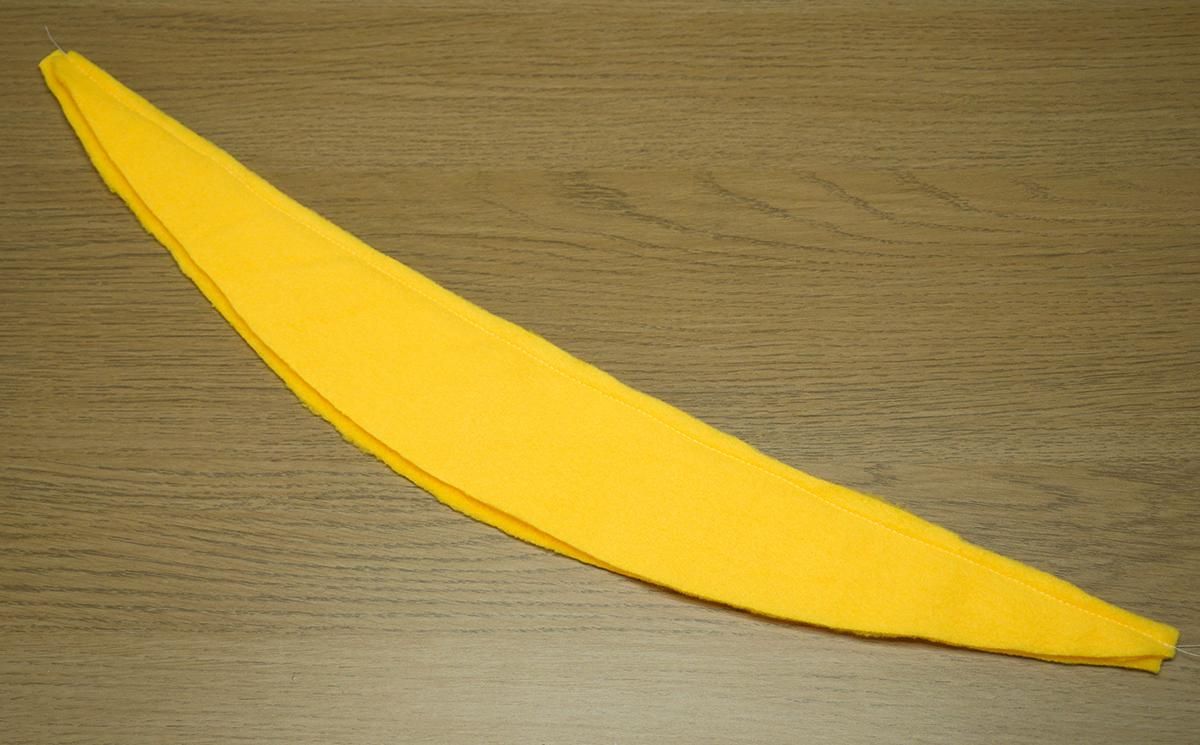DIY Banana PLUSHIES ! | Whole & Peeled Fruit Sewing Patterns : 22 Steps ...