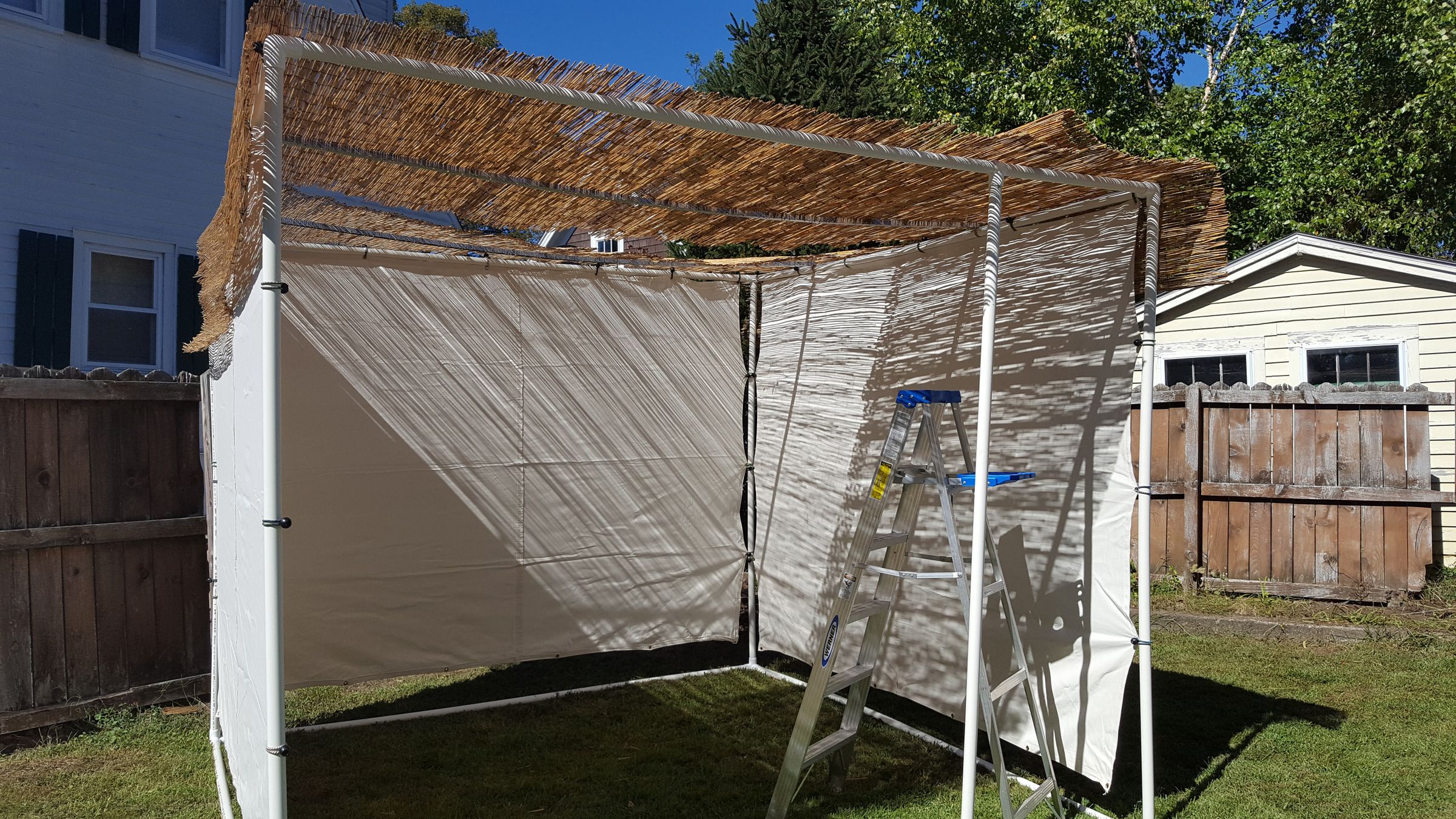 PVC Sukkah / Symbolic Wilderness Shelter : 5 Steps (with Pictures ...