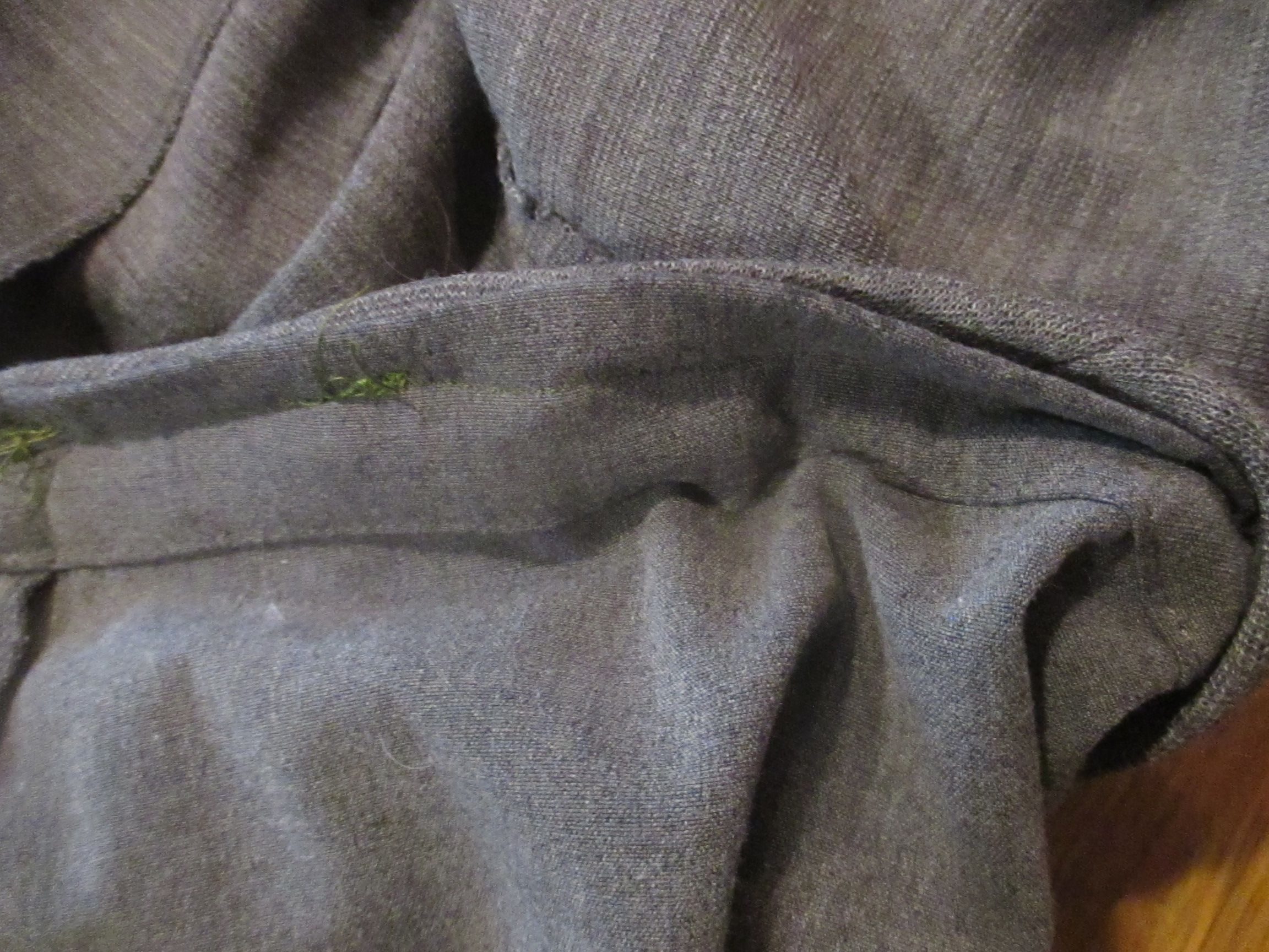 Cheap and Easy Gandalf Costume! : 8 Steps (with Pictures) - Instructables