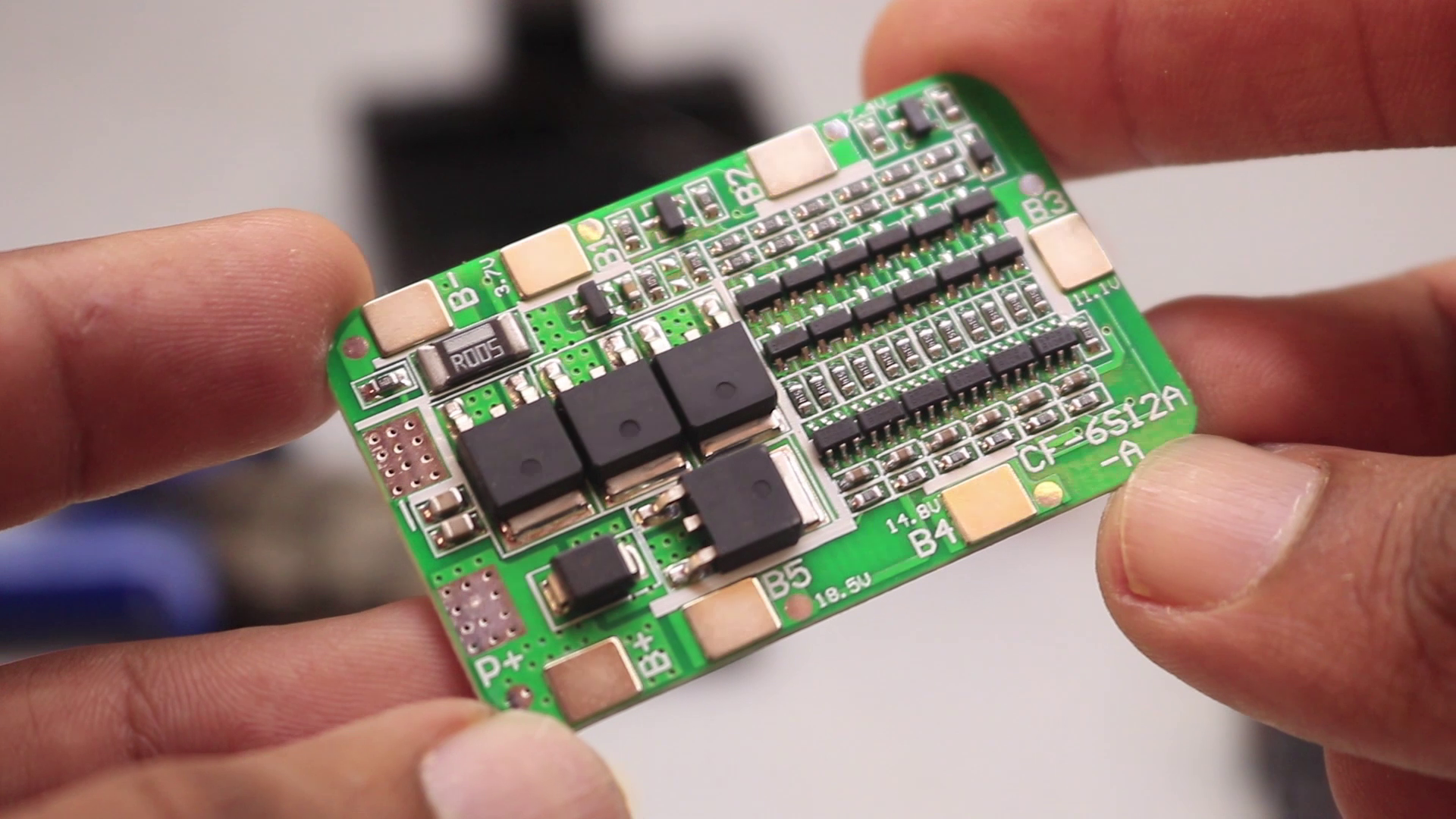How to Make a 18650 Li-ion Battery Pack! : 7 Steps (with Pictures ...