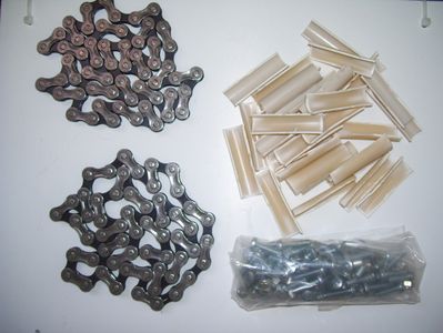 How to Make Custom and Strong Tank Tracks for Very Cheap. : 4 Steps ...