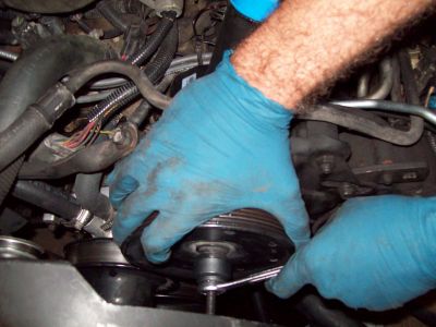 How to Replace a Power Steering Pump : 10 Steps (with Pictures ...