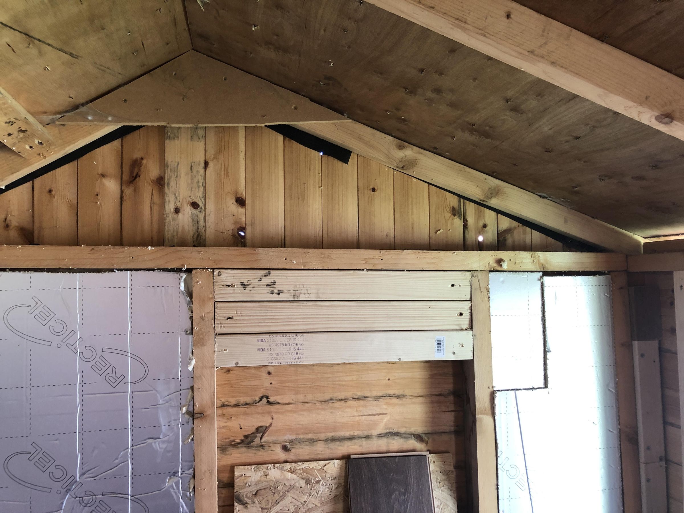 Custom Solar Powered Playhouse With Built in DIY Powerwall! : 7 Steps ...