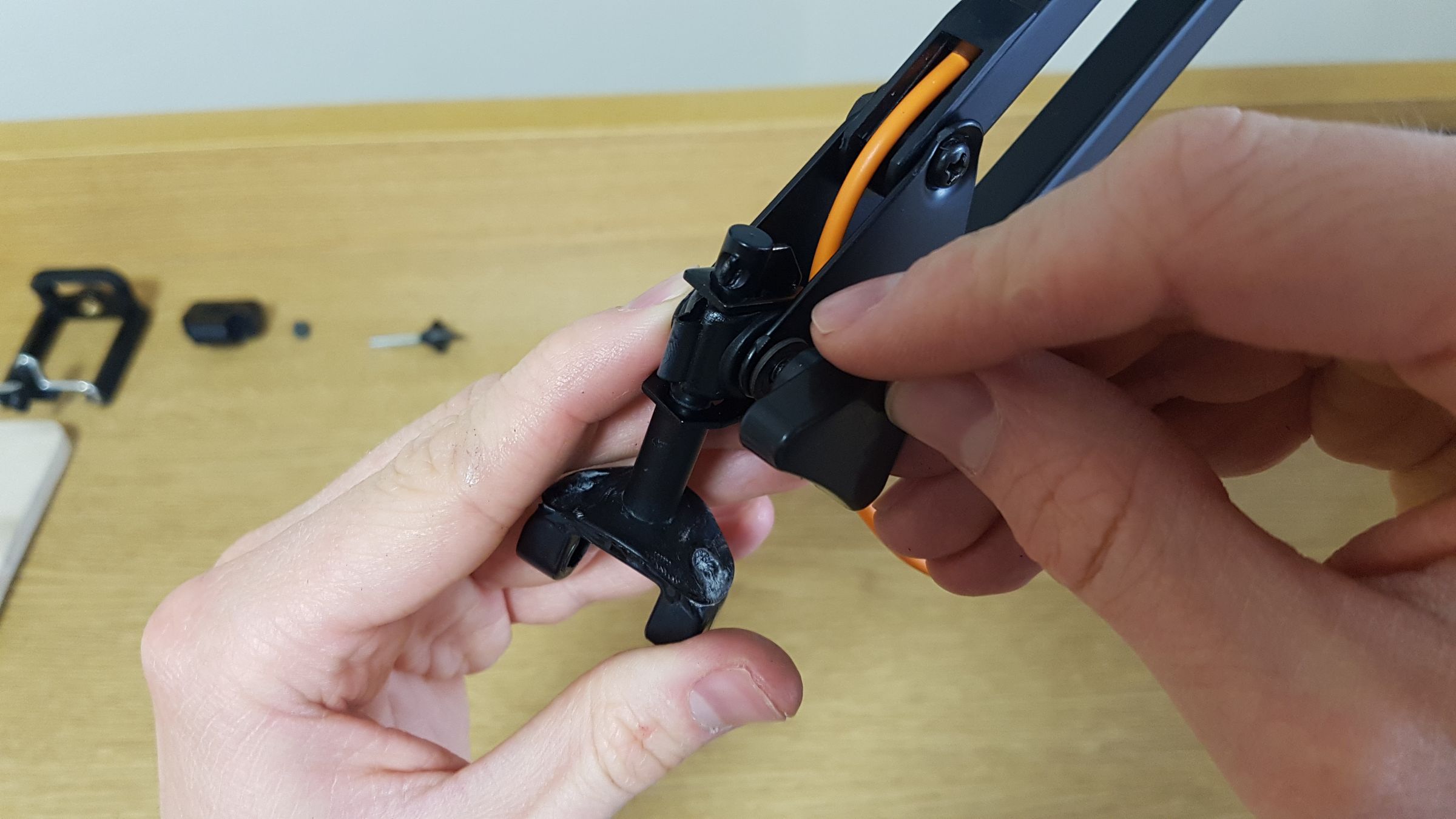 DIY Articulating Arm Mount for Phone or Camera : 9 Steps (with Pictures ...