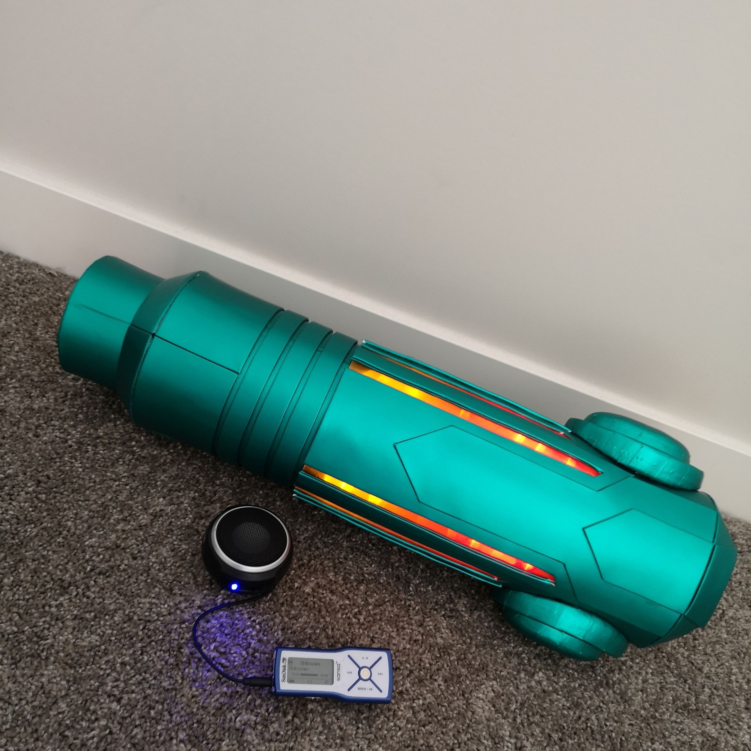 Samus Aran's Arm Cannon From Metroid : 3 Steps - Instructables