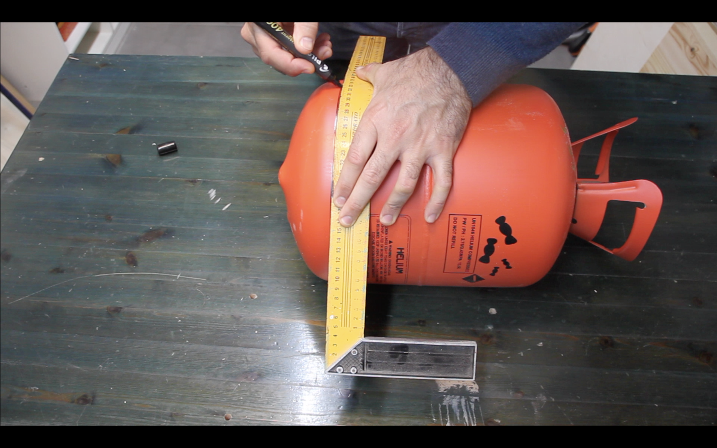 Gas Cylinder Turned to a Modern Metal Planter : 6 Steps (with Pictures ...