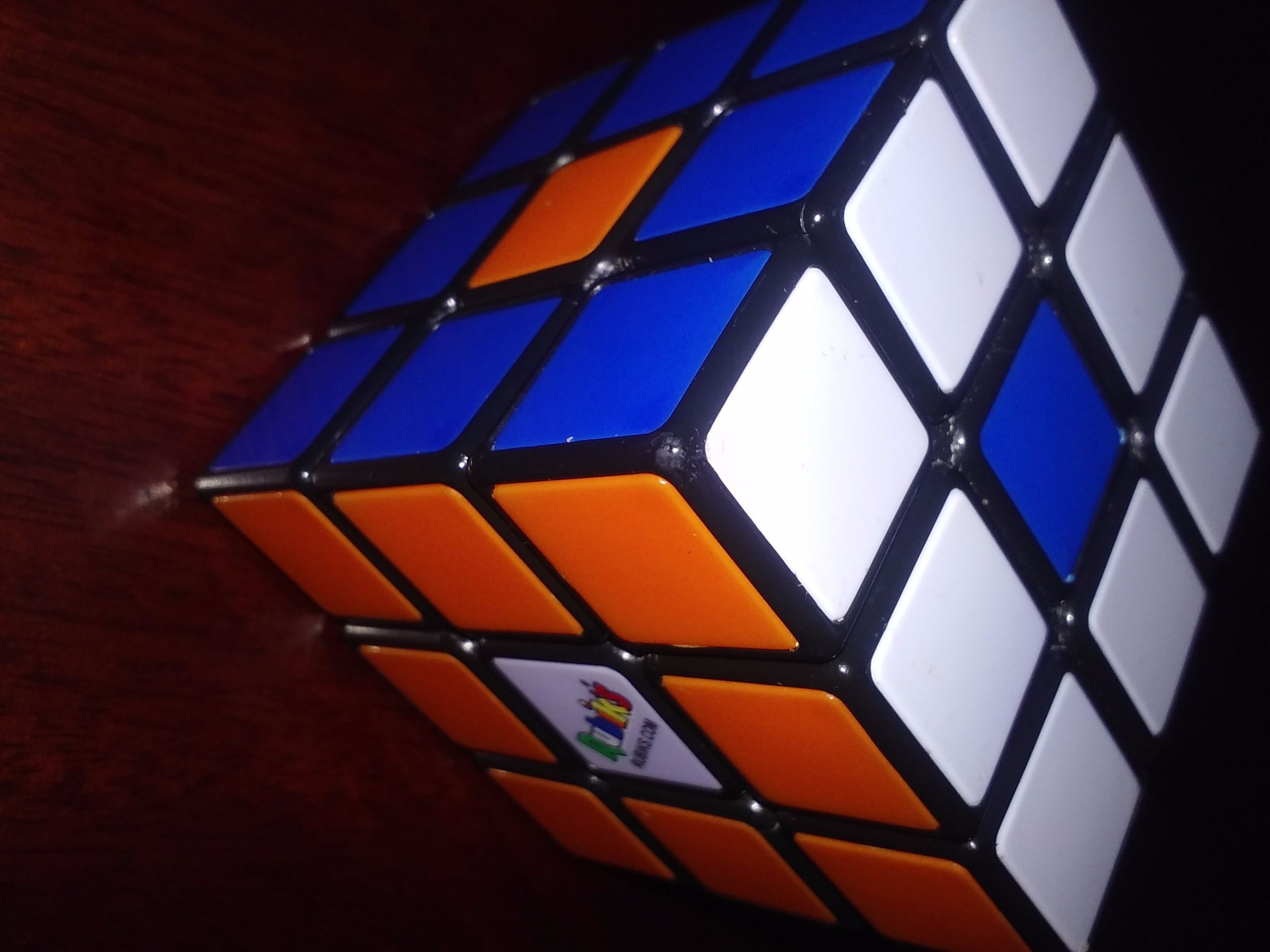 Rubiks Cube Tricks: Reverse Centers : 11 Steps - Instructables