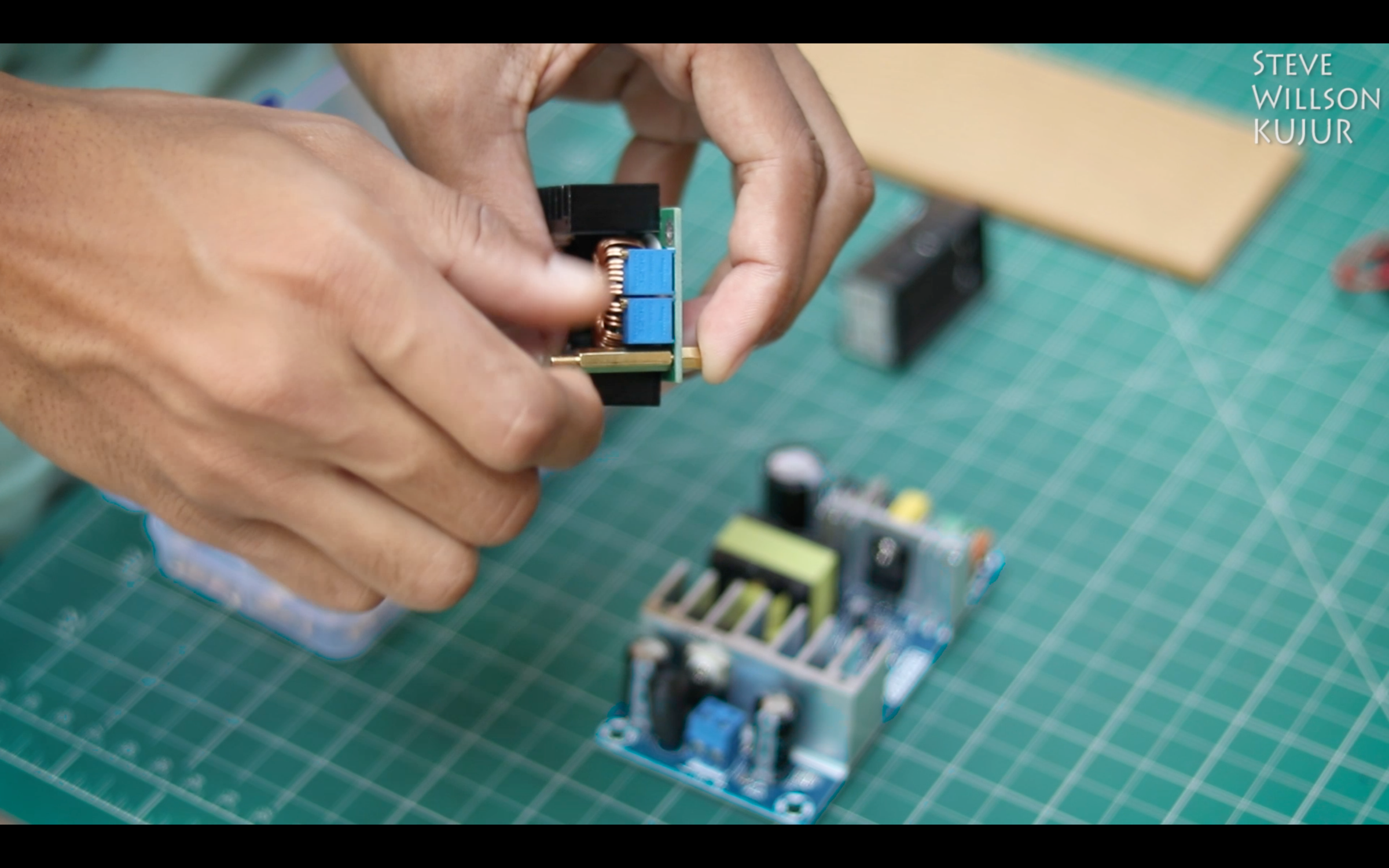 How to Make an Automatic 12V Battery Charger : 16 Steps (with Pictures ...