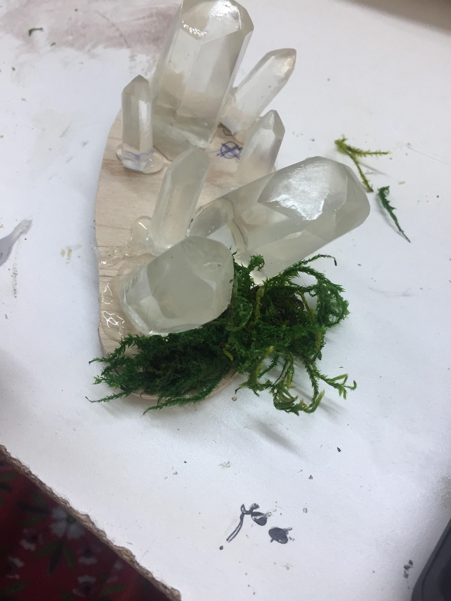 Magical Crystal Log Lamp : 15 Steps (with Pictures) - Instructables