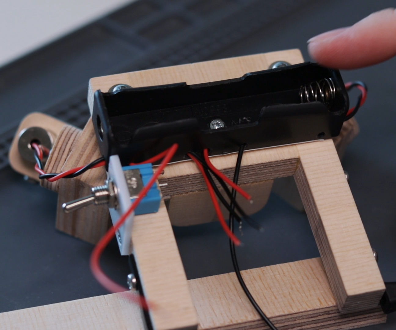 Drill Press Dust Collector & Laser Guide : 22 Steps (with Pictures ...