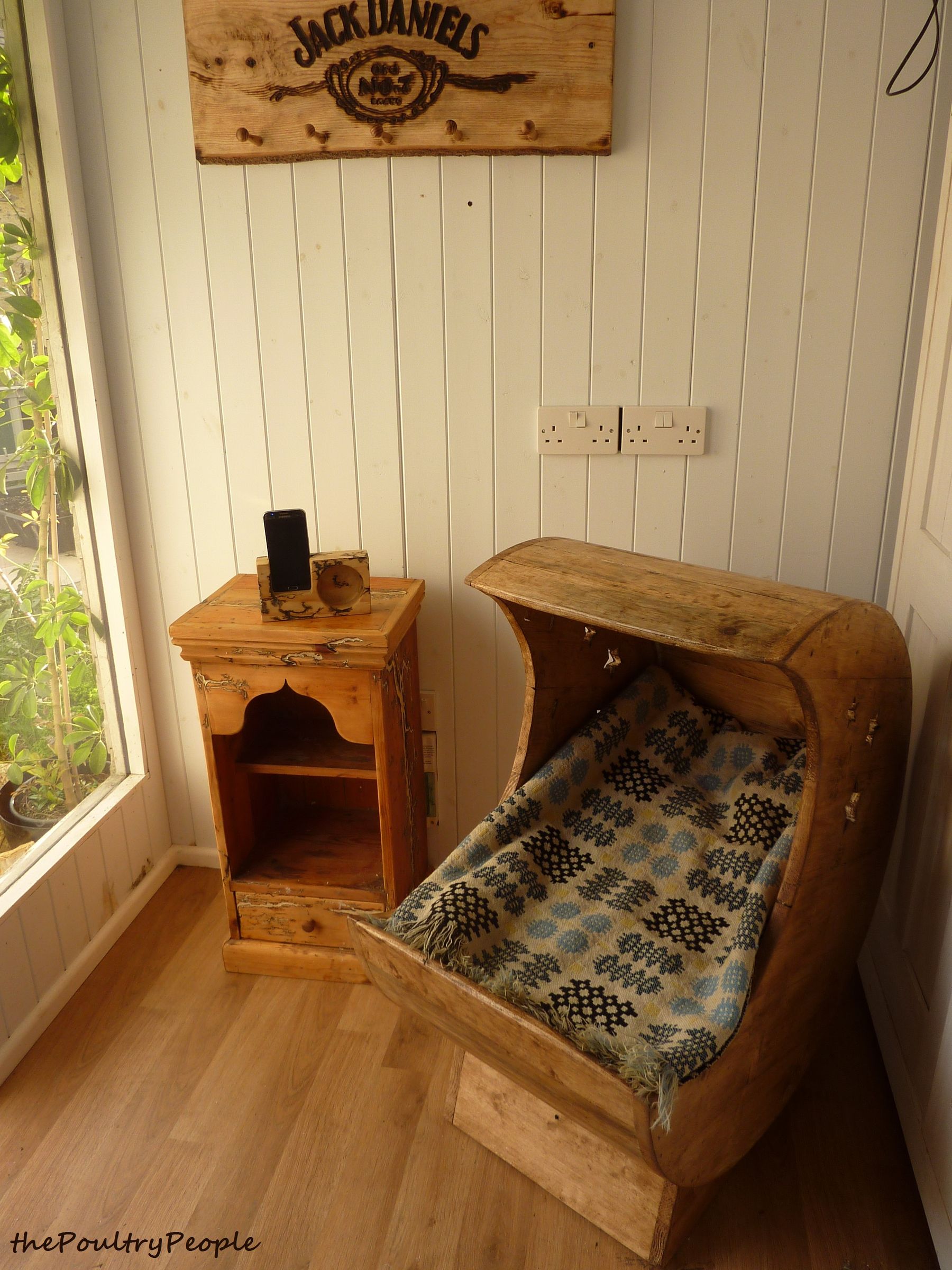 Moon Crib From Pallets : 5 Steps (with Pictures) - Instructables