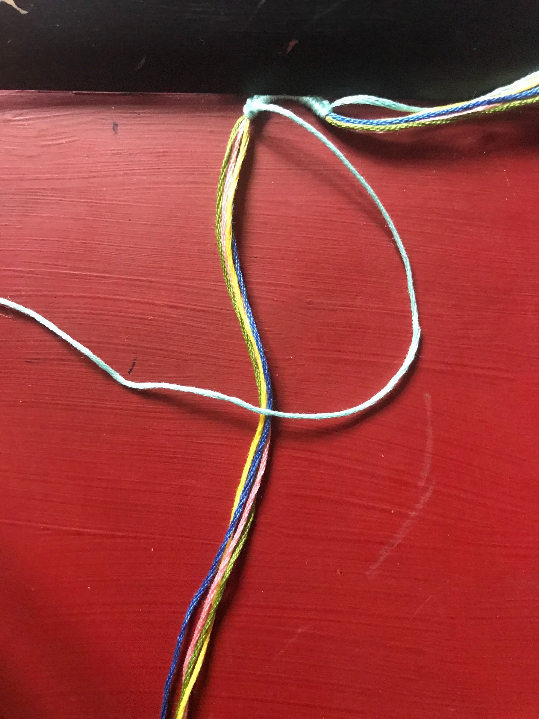 Friendship Bracelet With Teardrop Loop and Triangle Ending : 7 Steps ...