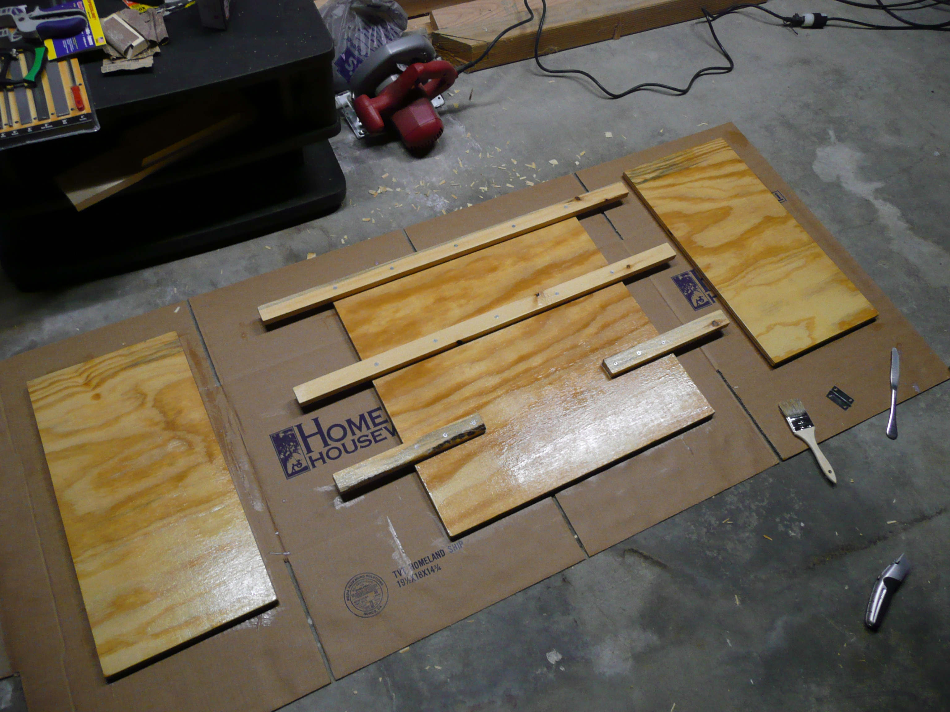 Collapsible Desk : 13 Steps - Instructables