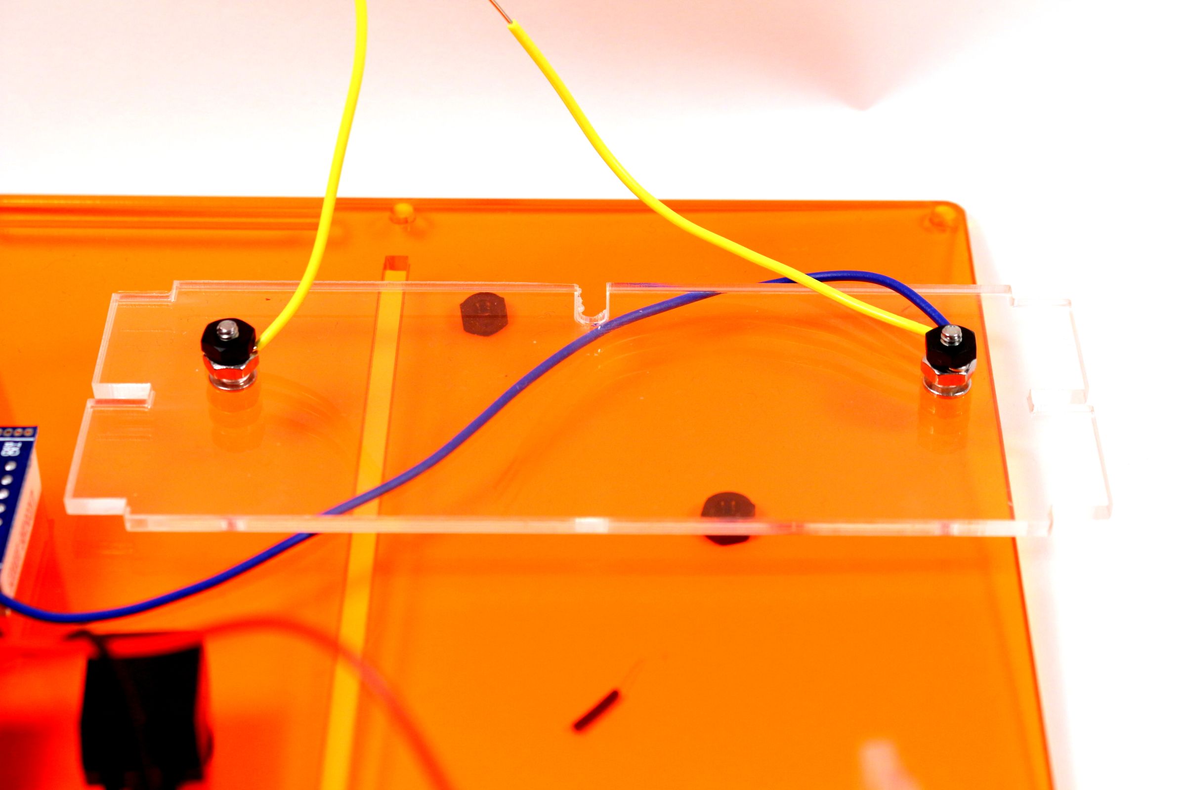 Gel Electrophoresis Integrated System (GelIS) : 7 Steps (with Pictures ...