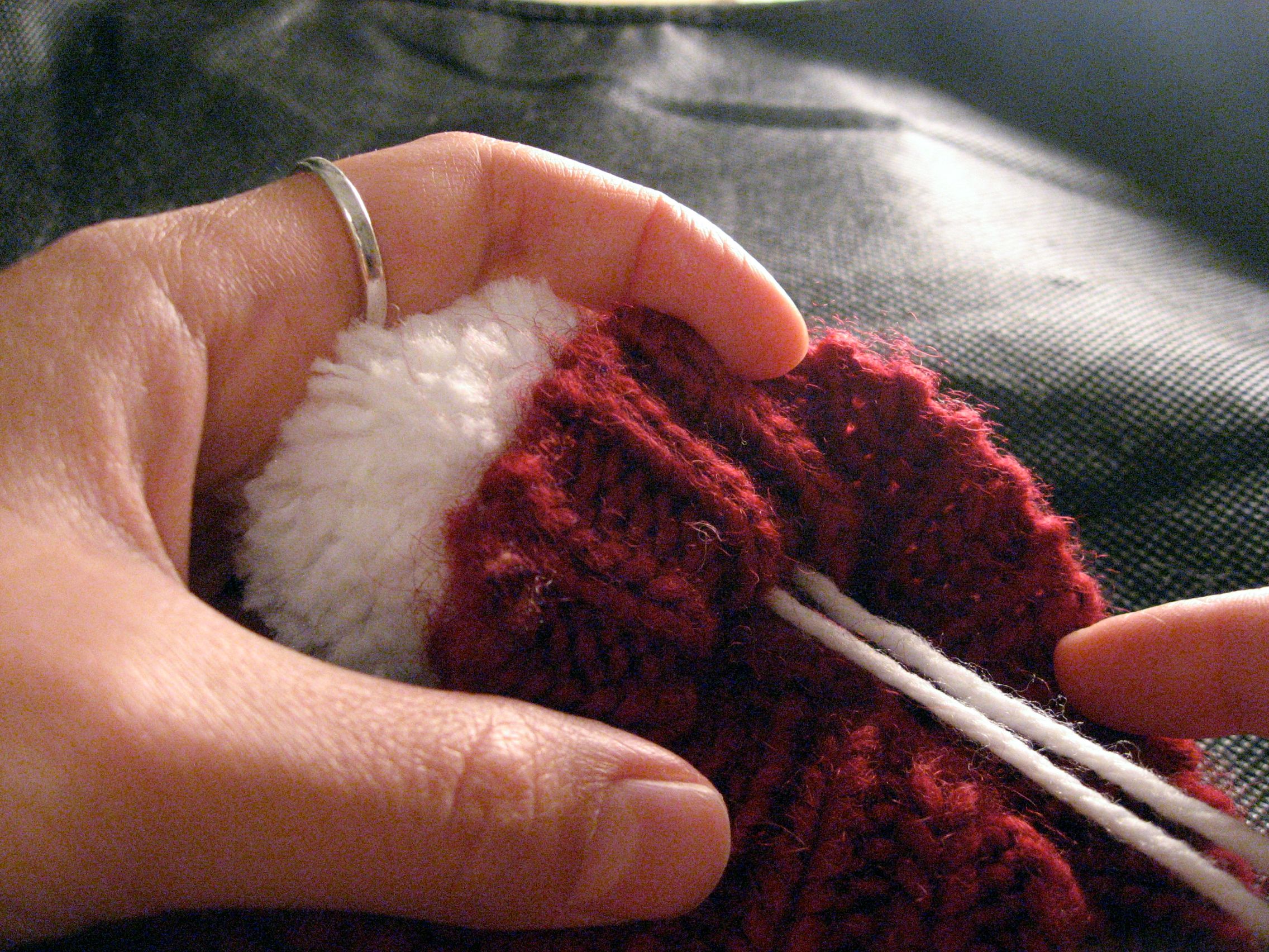 Yarn Puffs : 6 Steps (with Pictures) - Instructables