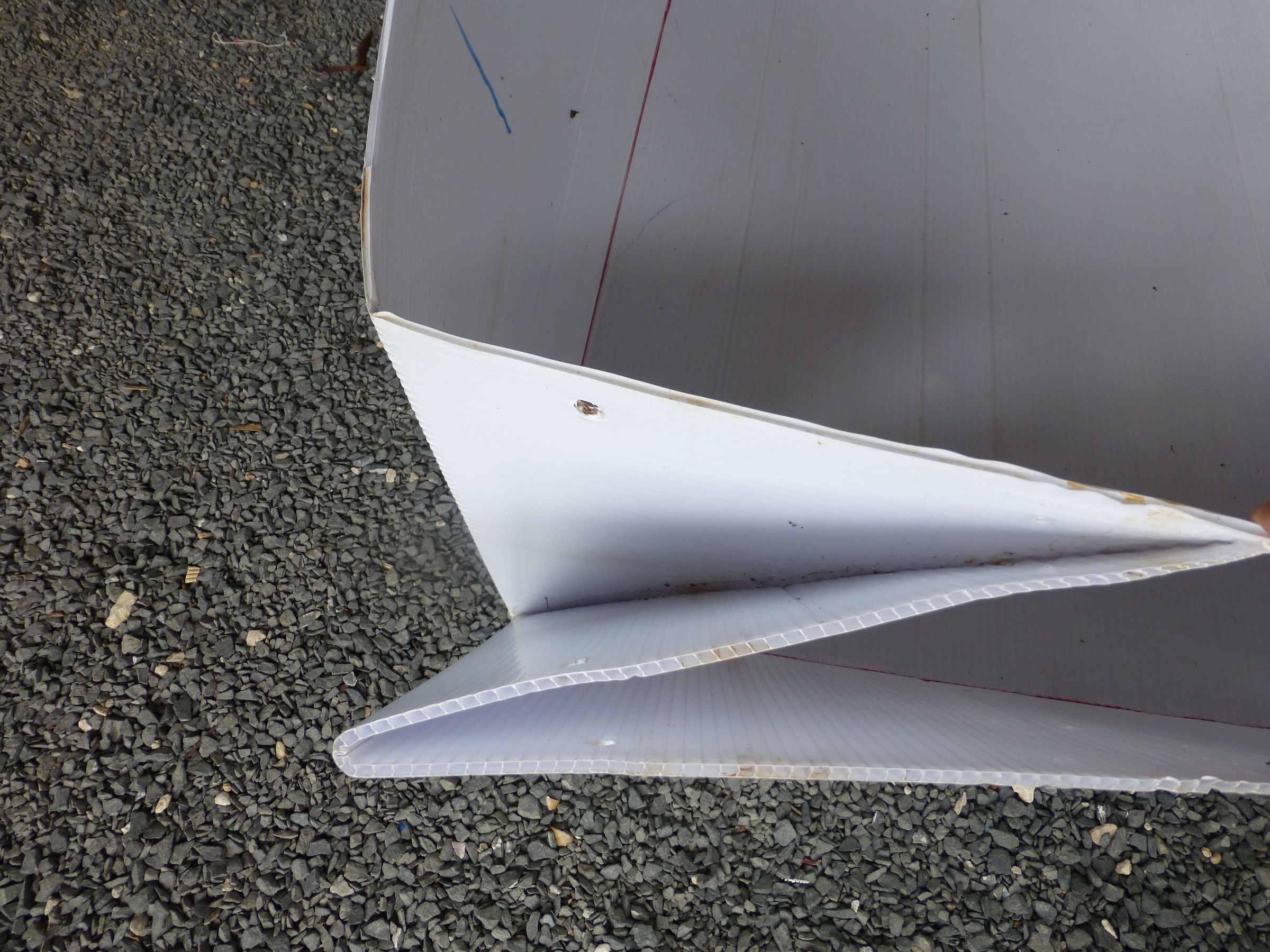 How to Make a Coroplast Boat (with Pictures) - Instructables