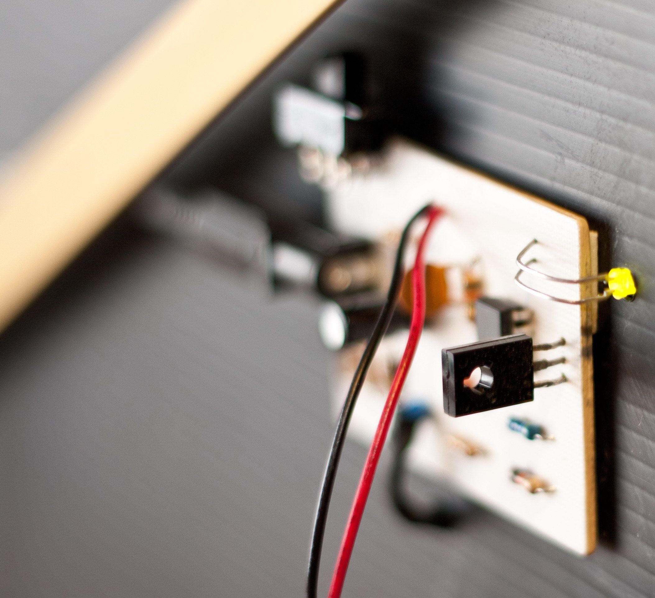 Silent Fan With Thermal Controller : 17 Steps - Instructables