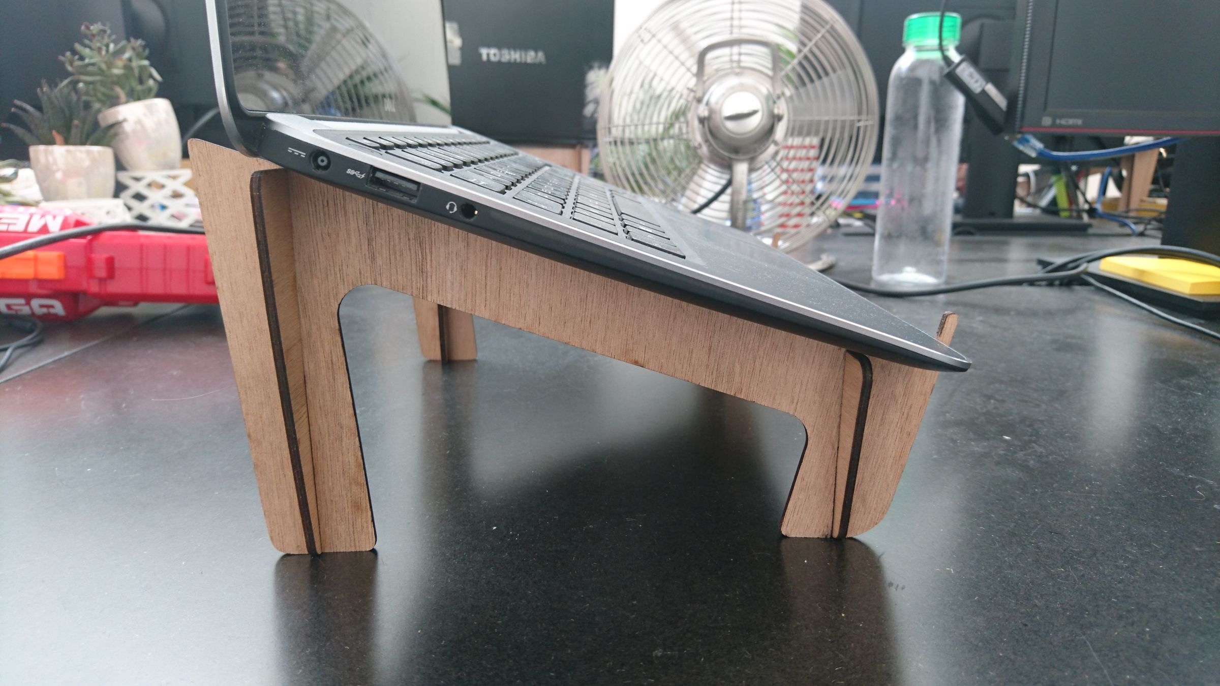 Laser Cut Laptop Stand (with Pictures) - Instructables
