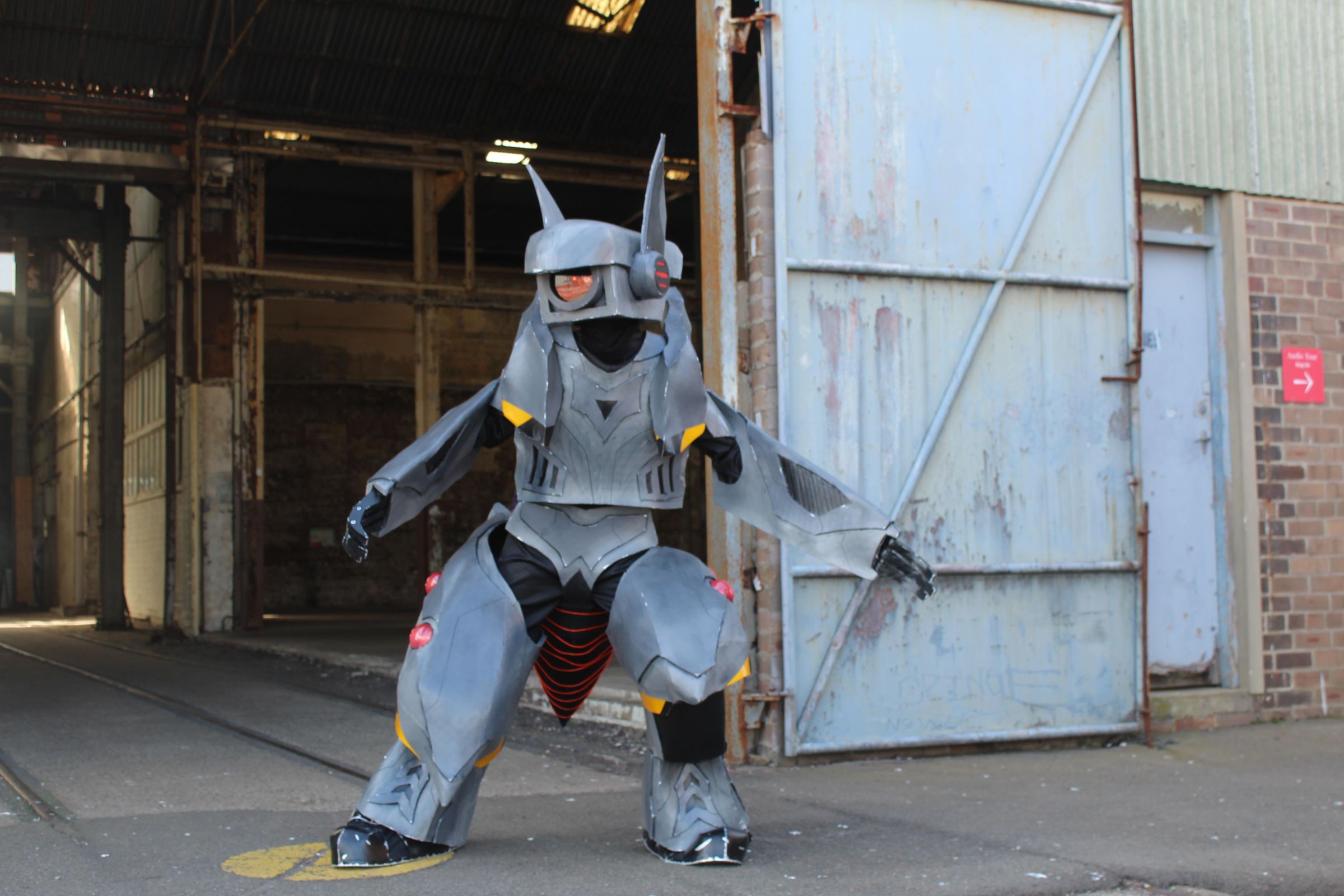 EVA Foam Robot Costume : 16 Steps (with Pictures) - Instructables