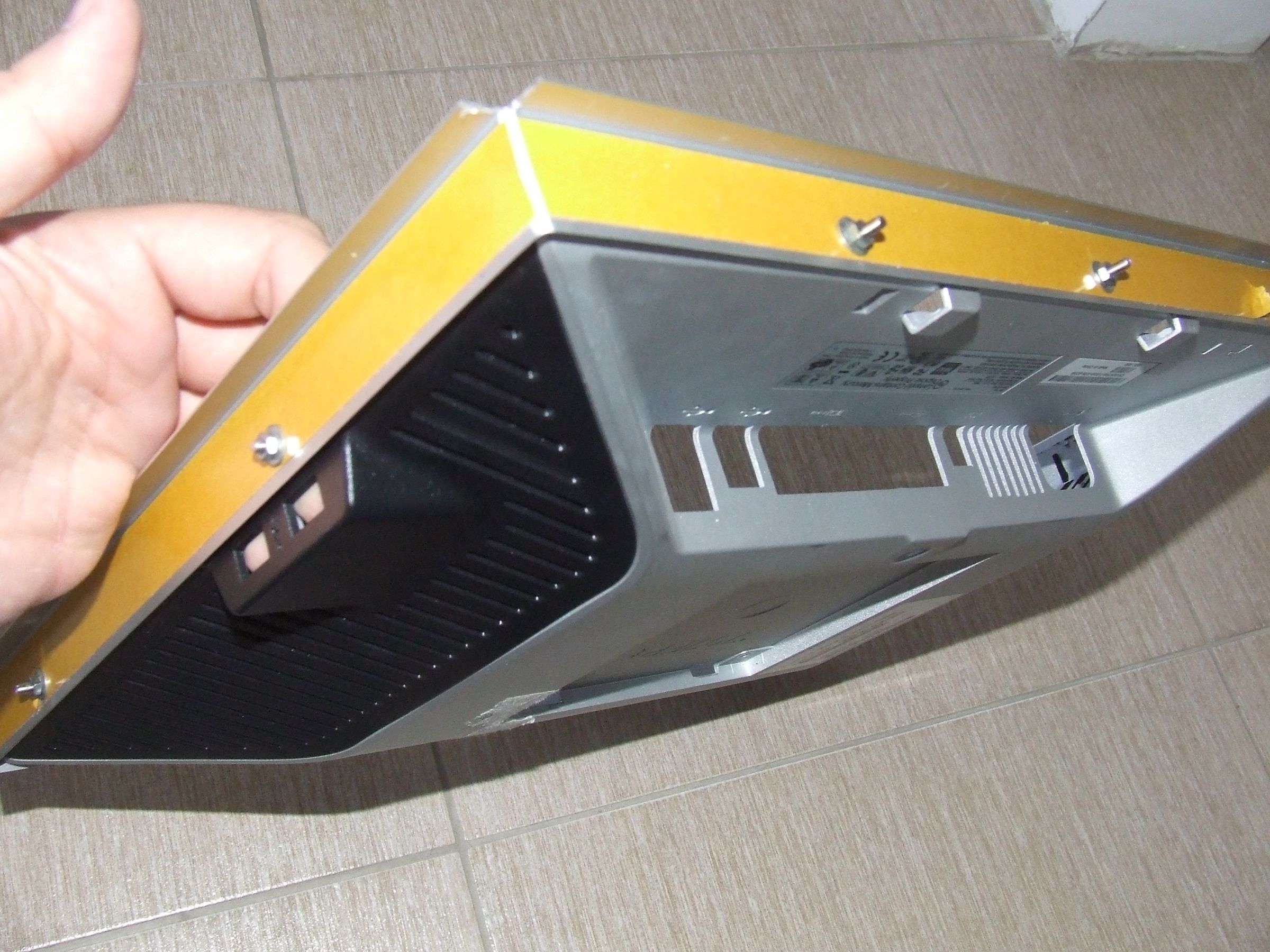 Wall-mounted Kitchen PC : 7 Steps (with Pictures) - Instructables