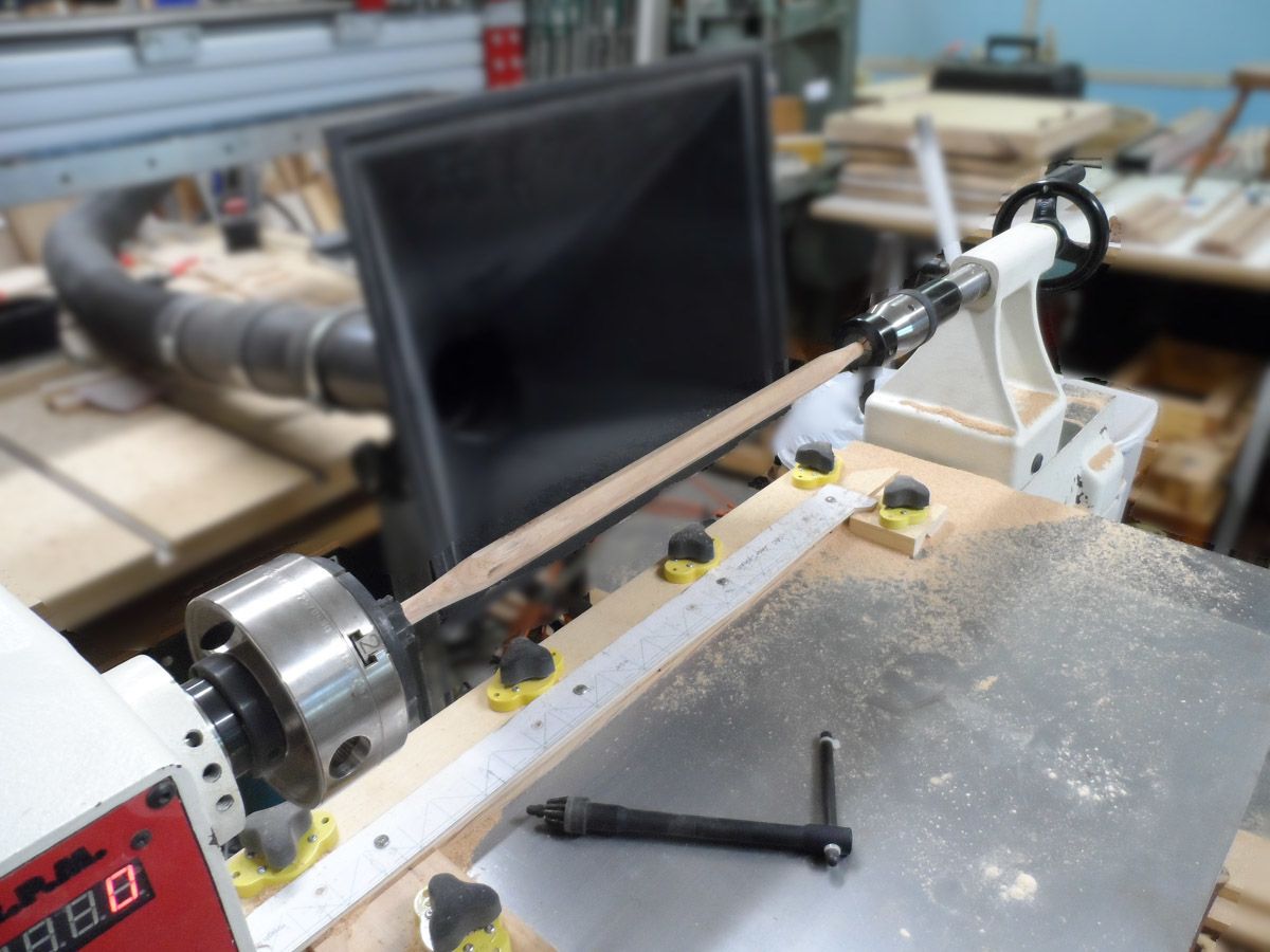 Woodturning Slender Spindles : 4 Steps (with Pictures) - Instructables