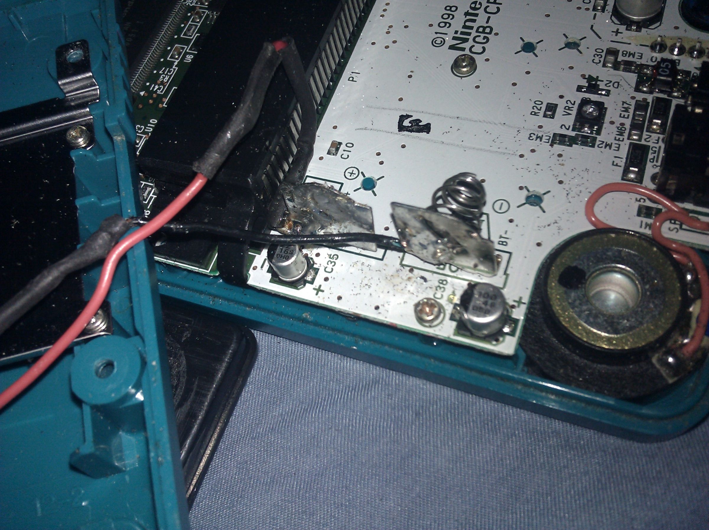 Solar Power Your Gameboy Color (updated) : 9 Steps - Instructables