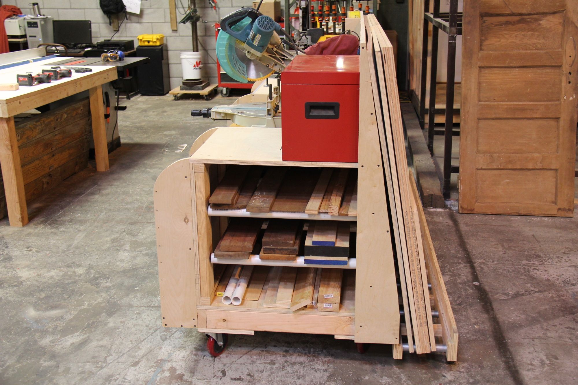 Combo Miter Saw Station Lumber Rack : 13 Steps (with Pictures ...