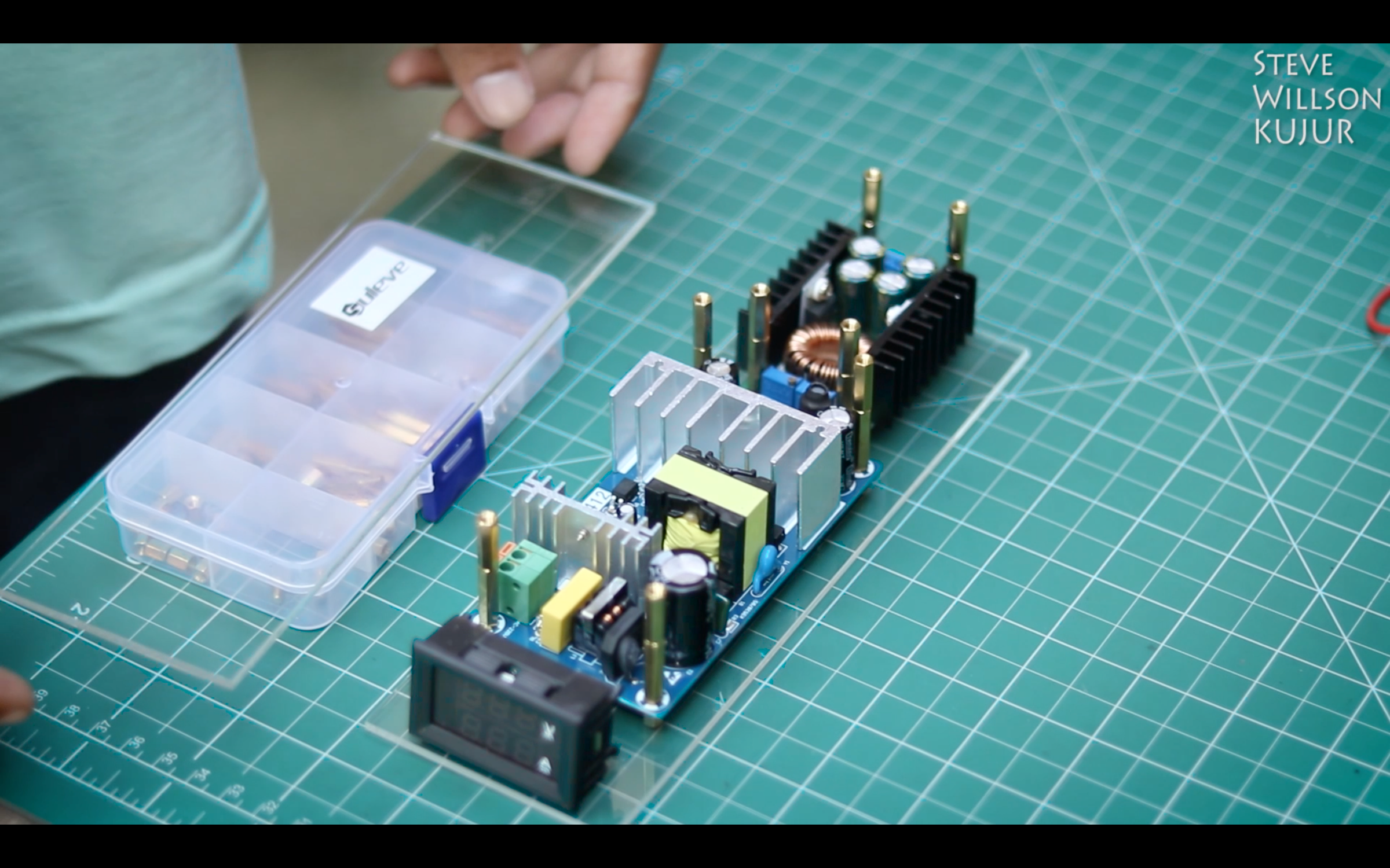 How to Make an Automatic 12V Battery Charger : 16 Steps (with Pictures ...