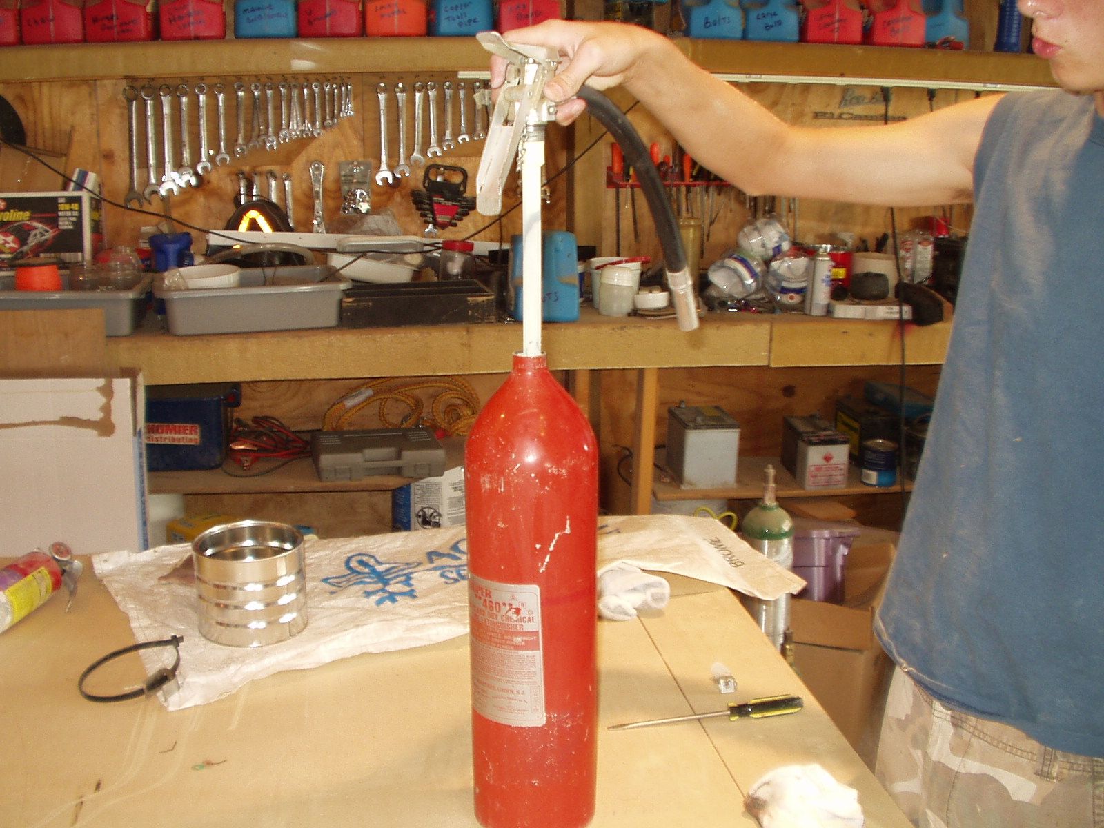 Fire Extinguisher Lamp : 5 Steps - Instructables