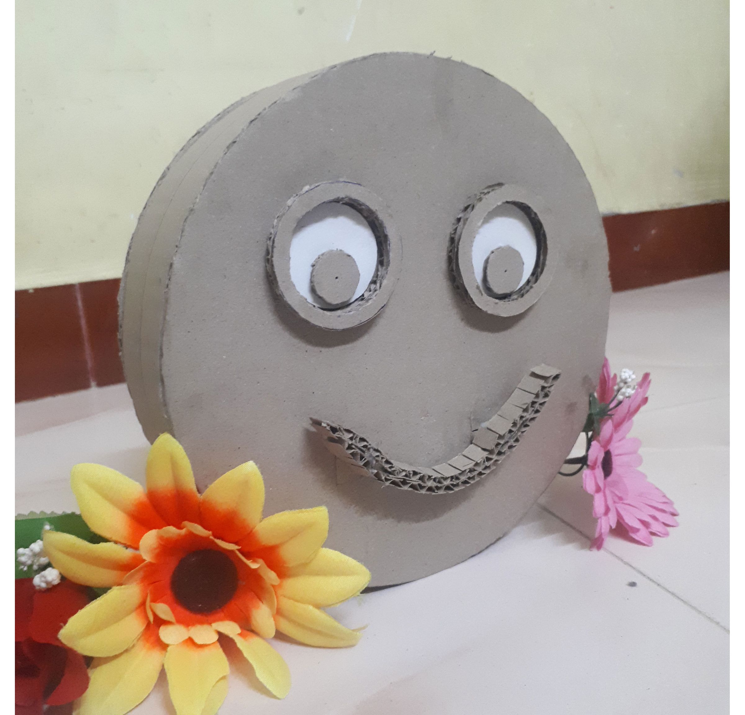 Cardboard Animatronic Smiley With BT App : 22 Steps (with Pictures ...