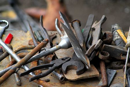 How to Make a Sword: a Comprehensive Guide : 17 Steps (with Pictures ...