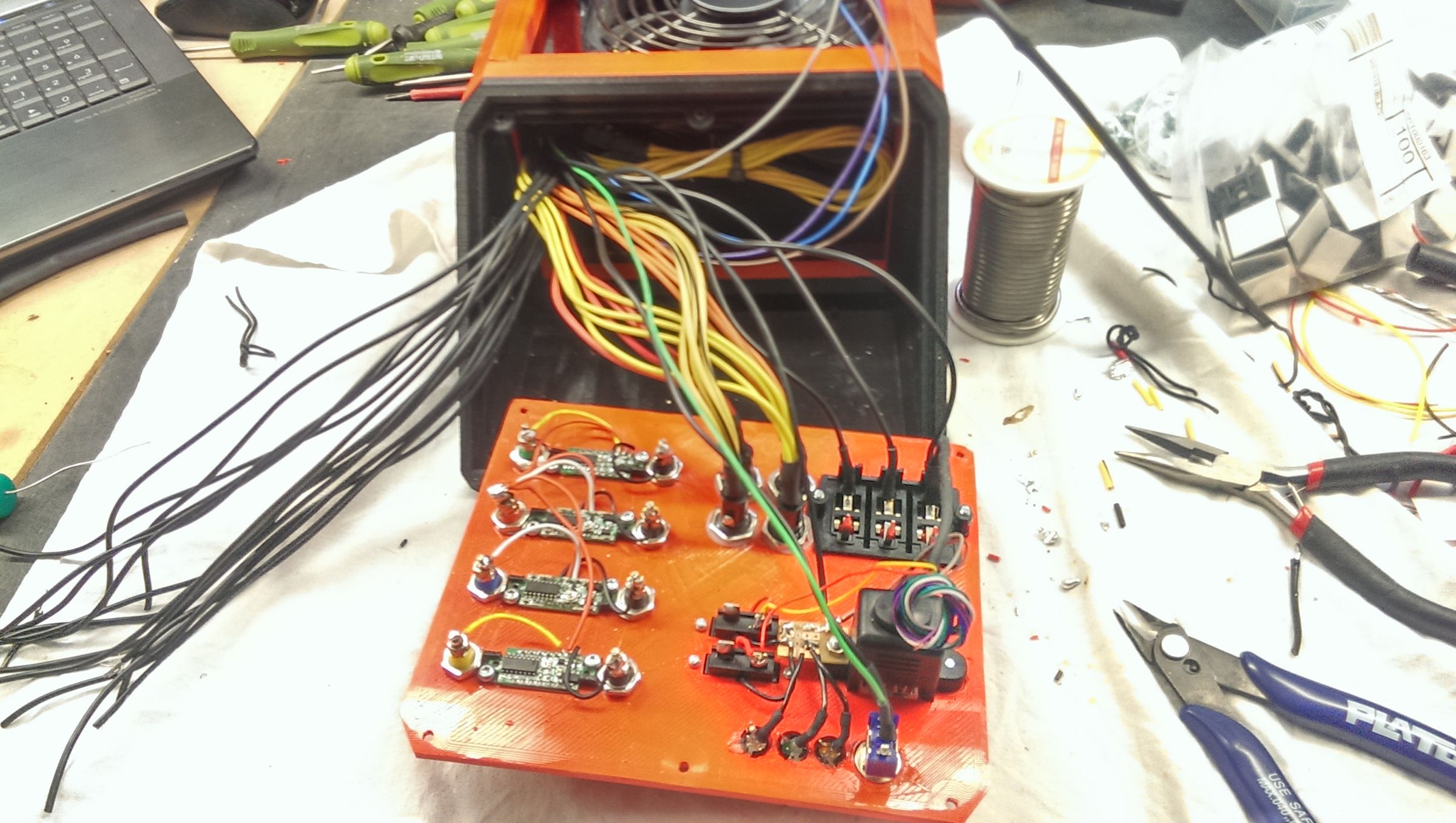 Lab ATX Powersupply : 10 Steps (with Pictures) - Instructables