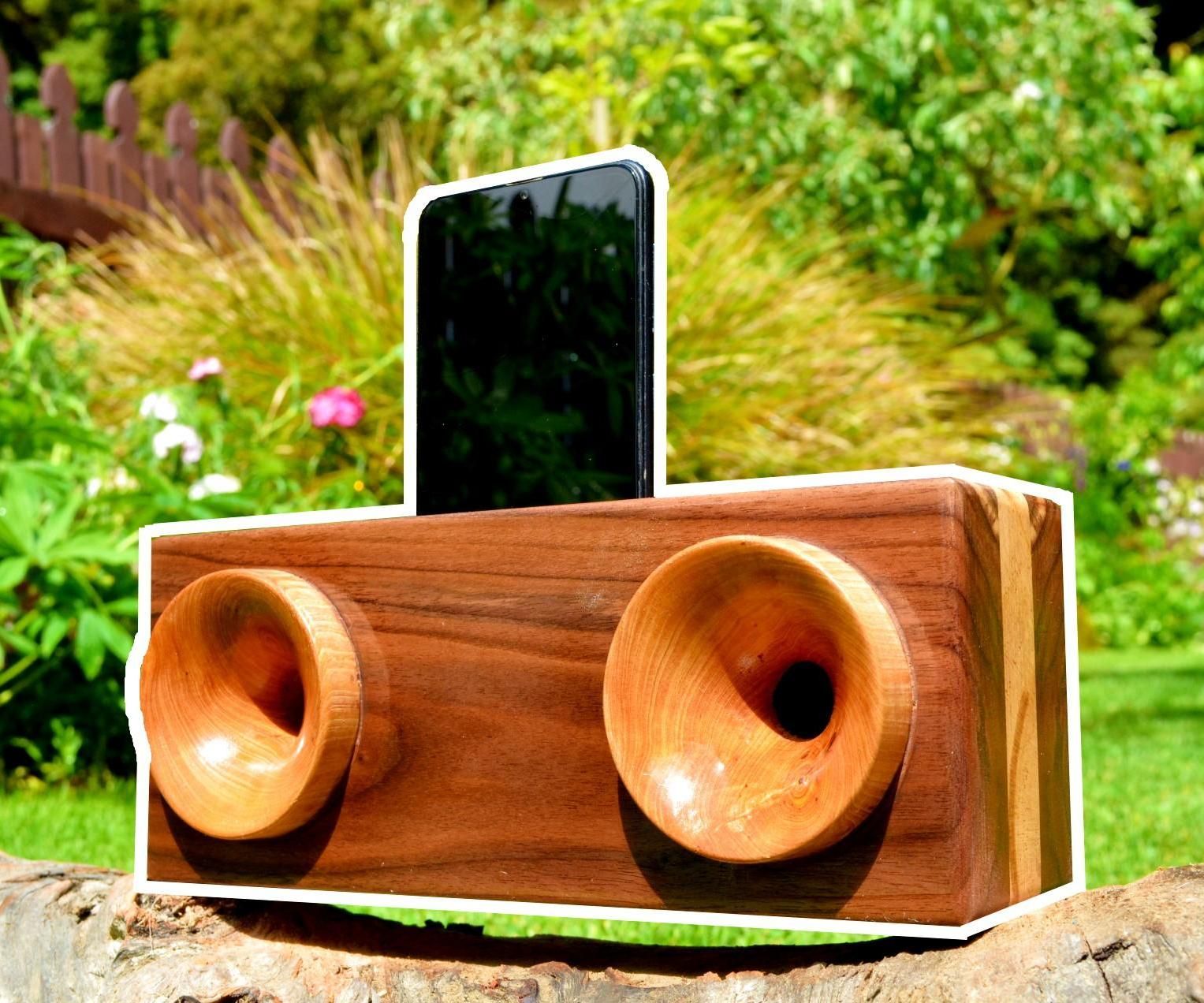 Simple Phone Speaker Amplifier : 10 Steps (with Pictures) - Instructables