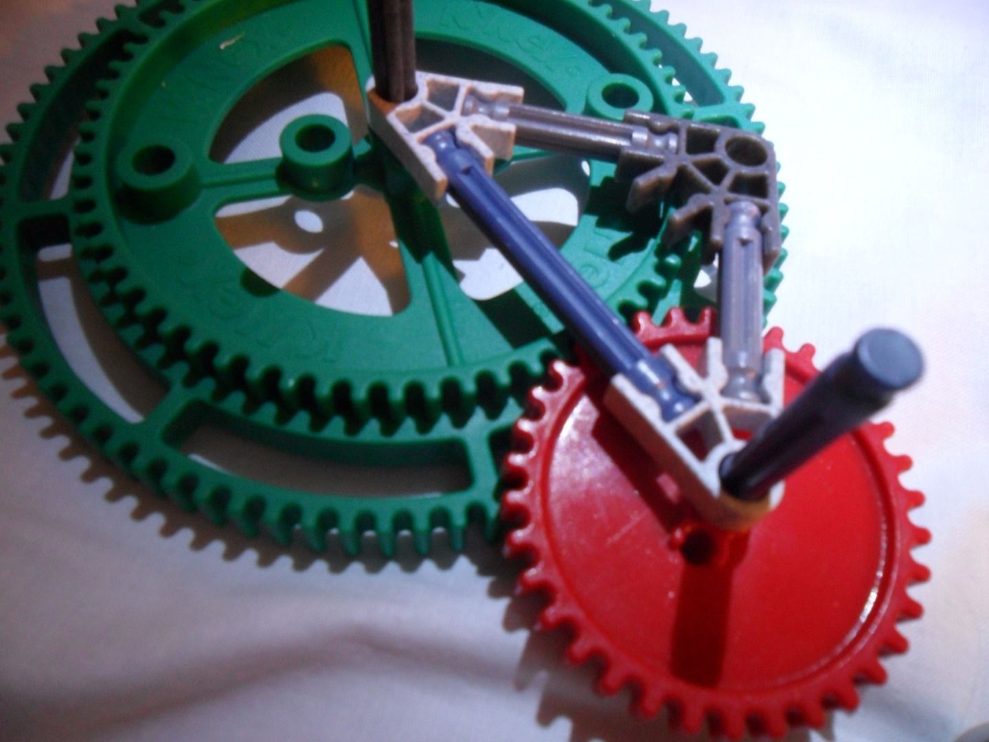 K'NEX Motor & Gear Guide : 7 Steps (with Pictures) - Instructables