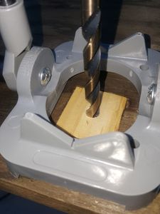 Installing Threaded Inserts in to Plywood : 6 Steps (with Pictures ...
