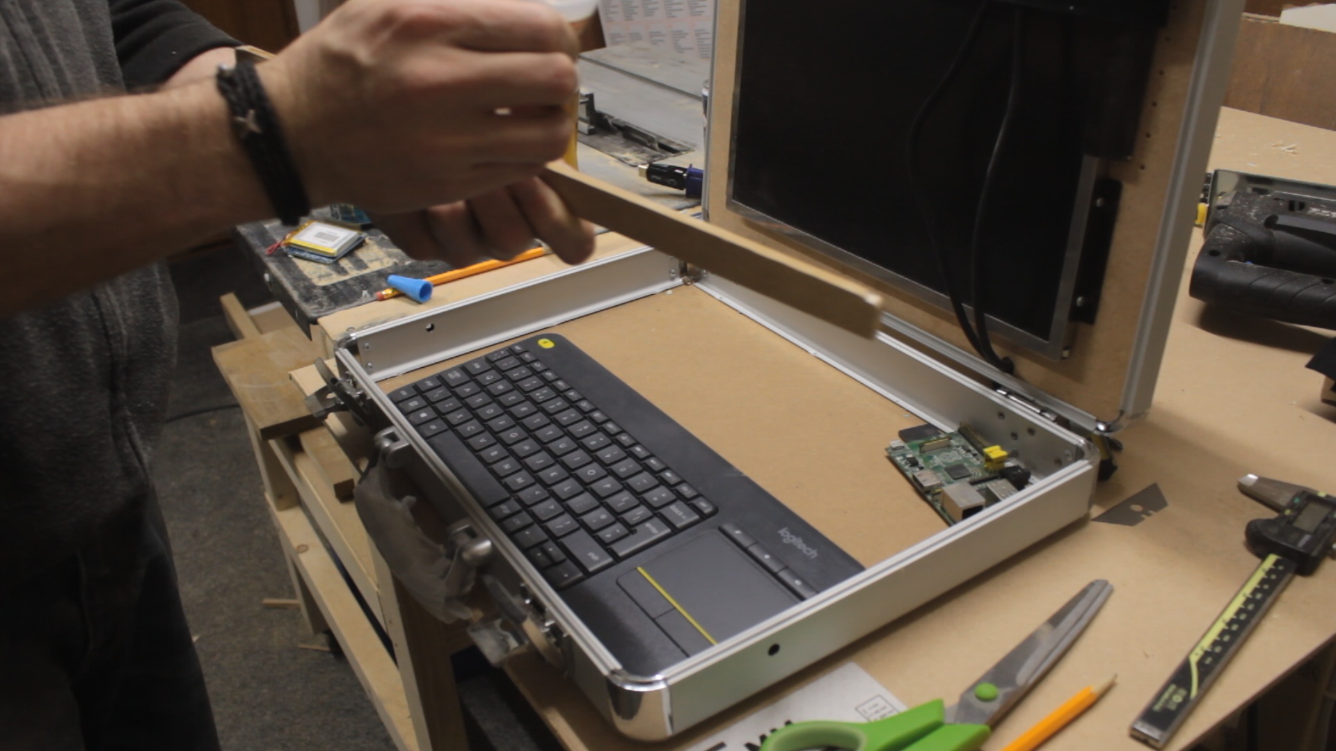 Briefcase Computer With Raspberry Pi : 13 Steps - Instructables