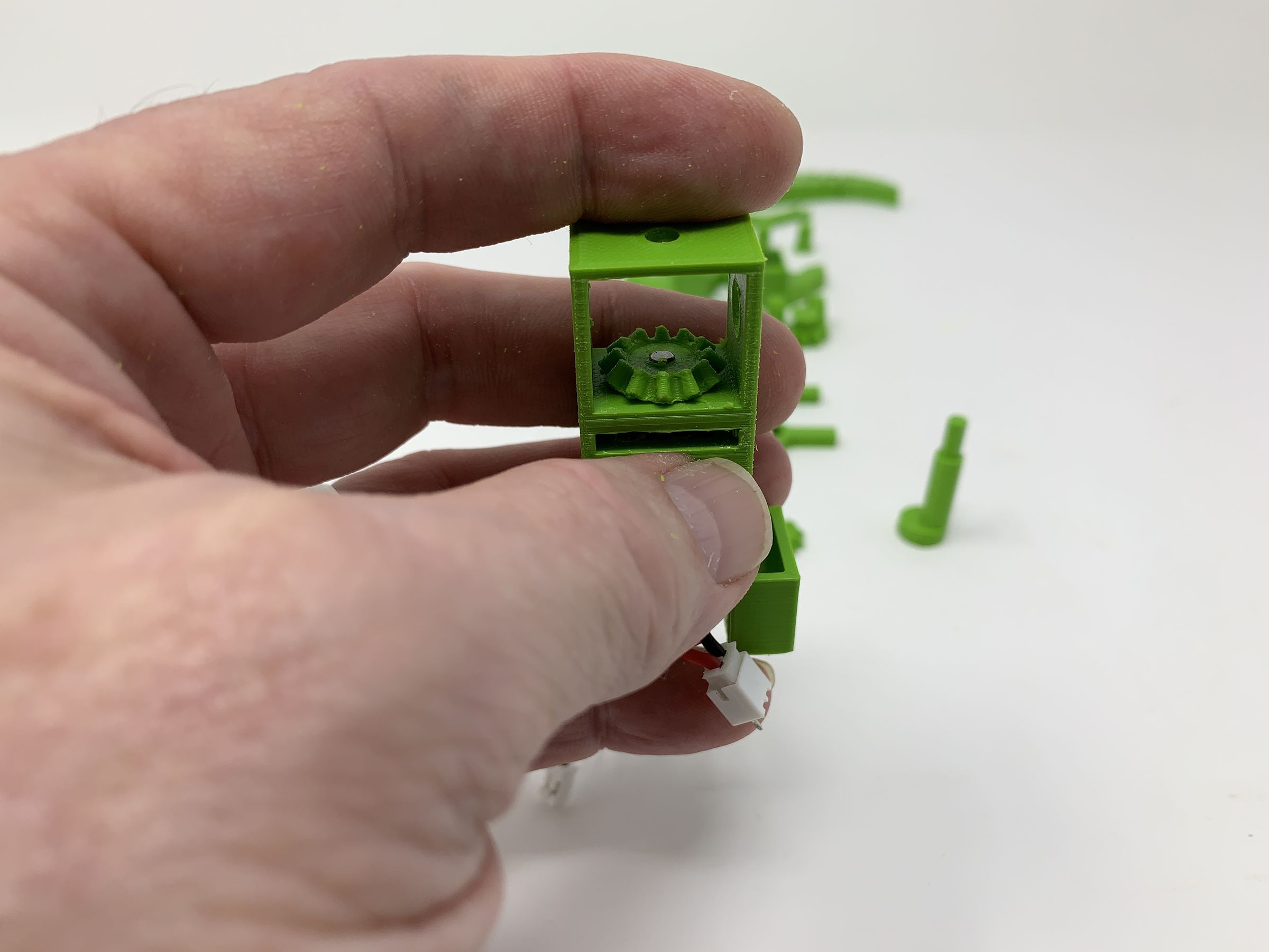 Motorized, Articulated T Rex(ish) Pin Walker : 7 Steps (with Pictures) - Instructables