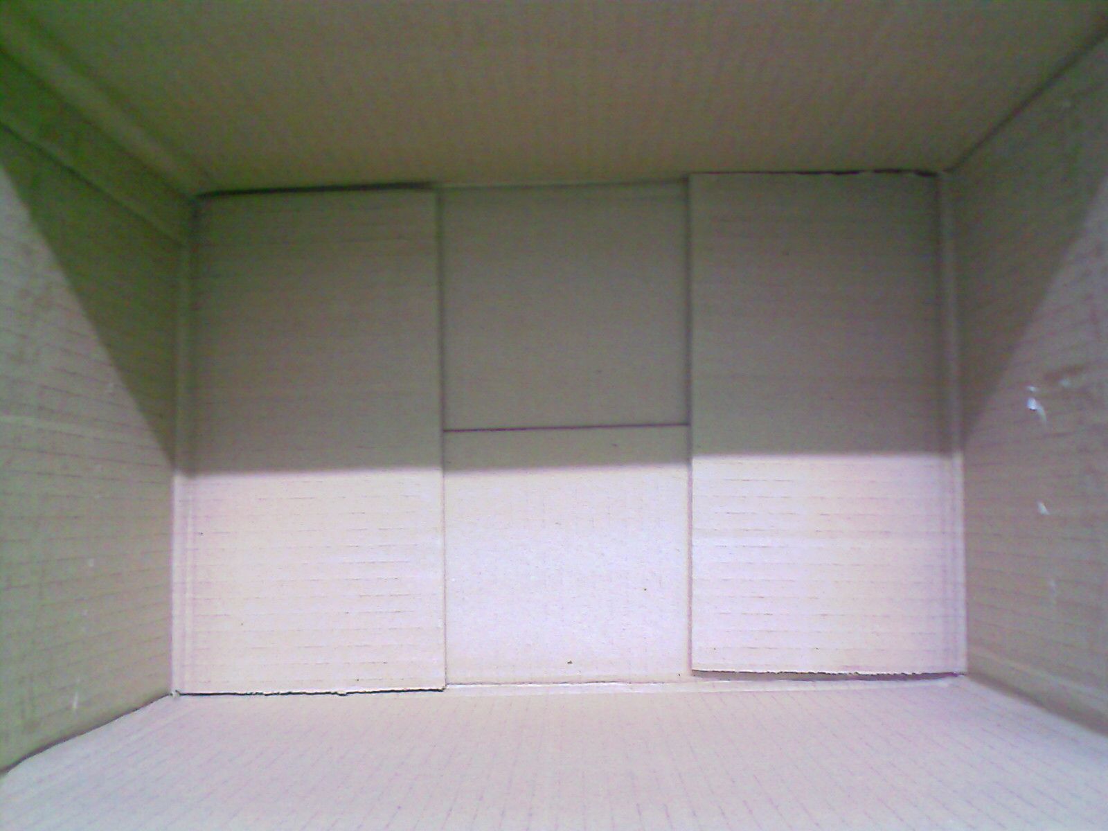 Cardboard Box Secret Compartment/Fake Bottom. : 6 Steps - Instructables