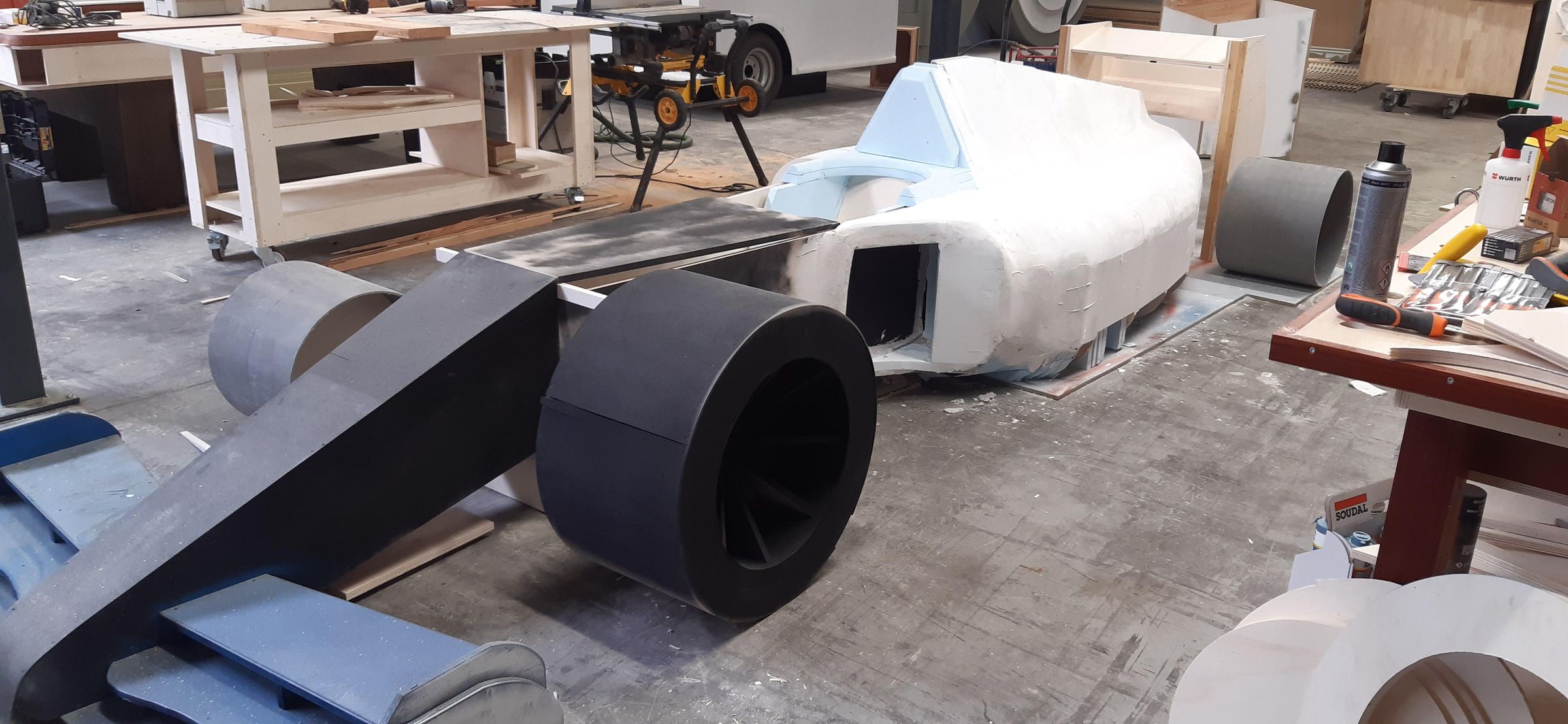 Full-size F1 Replica Car : 19 Steps (with Pictures) - Instructables