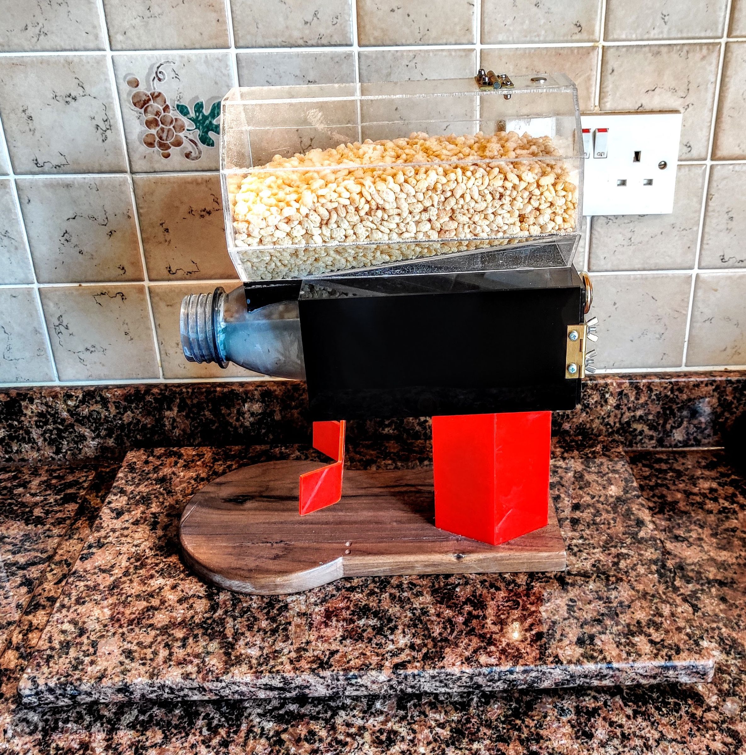 Automated Cereal Dispenser : 9 Steps (with Pictures) - Instructables