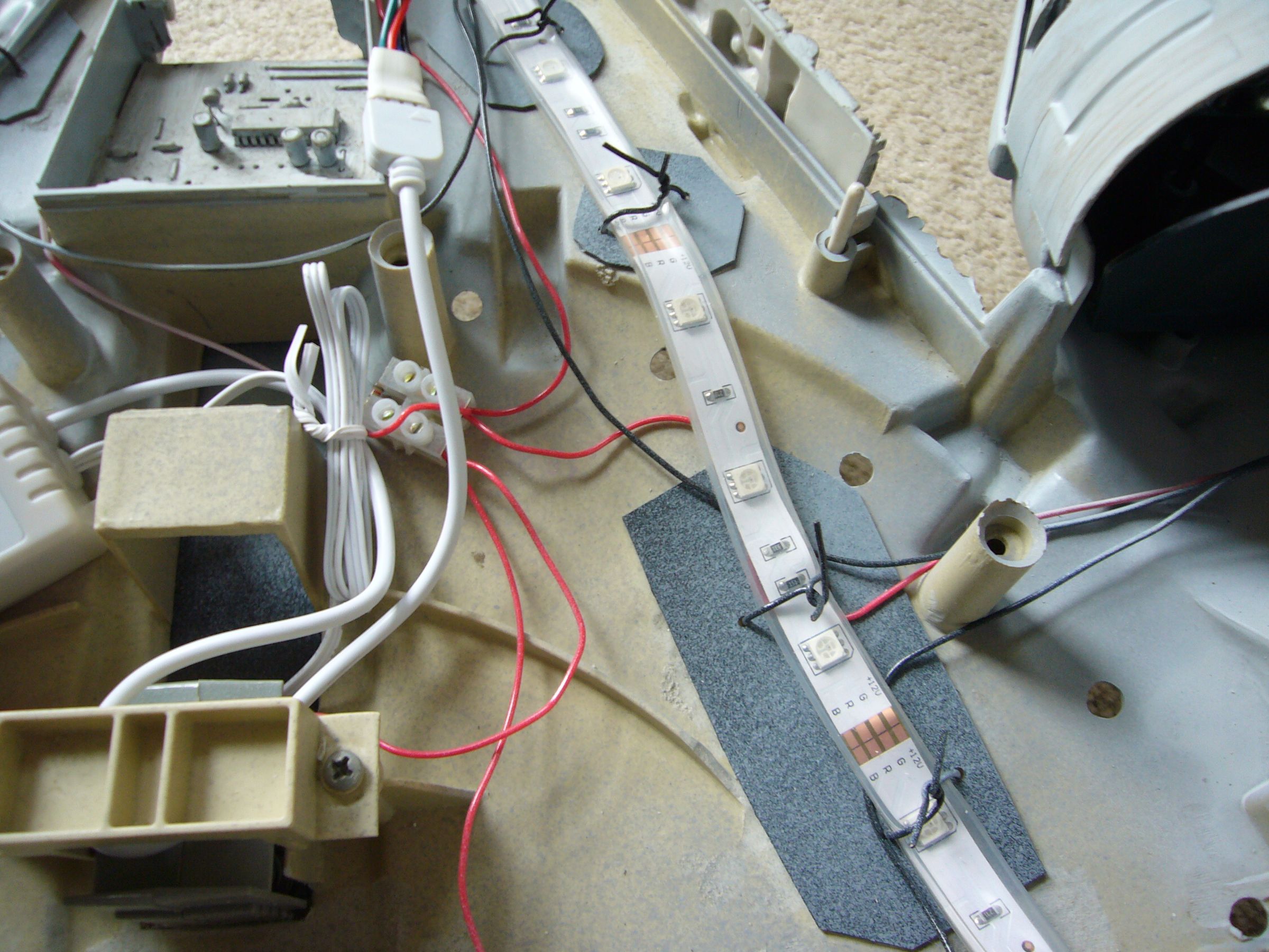 How to Build a Millennium Falcon Wall Light : 7 Steps (with Pictures ...