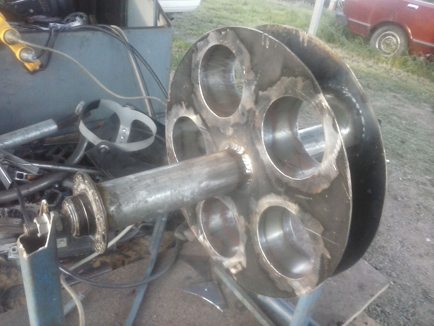 Making Wide Bike Wheel Hubs and Joining Them to Car Rims. PART 2! : 6 ...