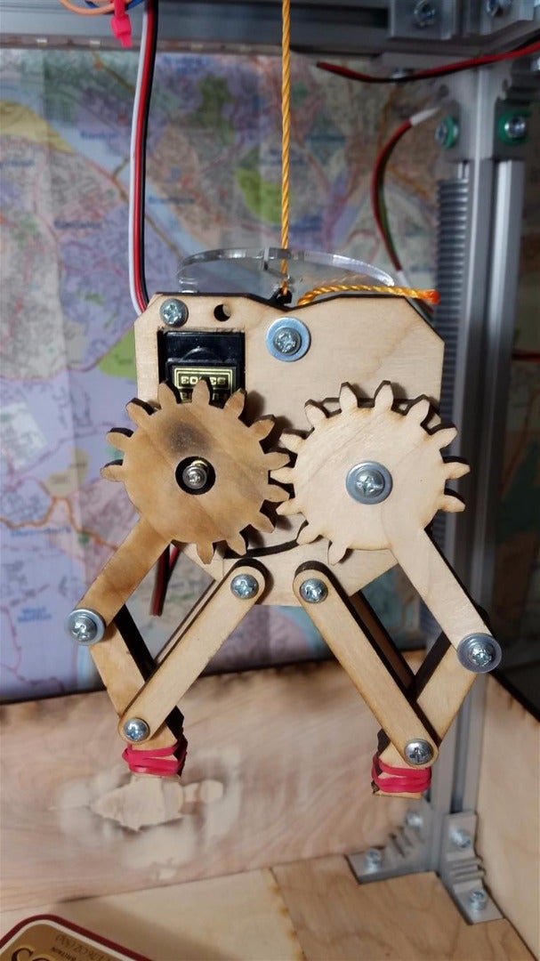 Arduino Claw Machine : 12 Steps (with Pictures) - Instructables