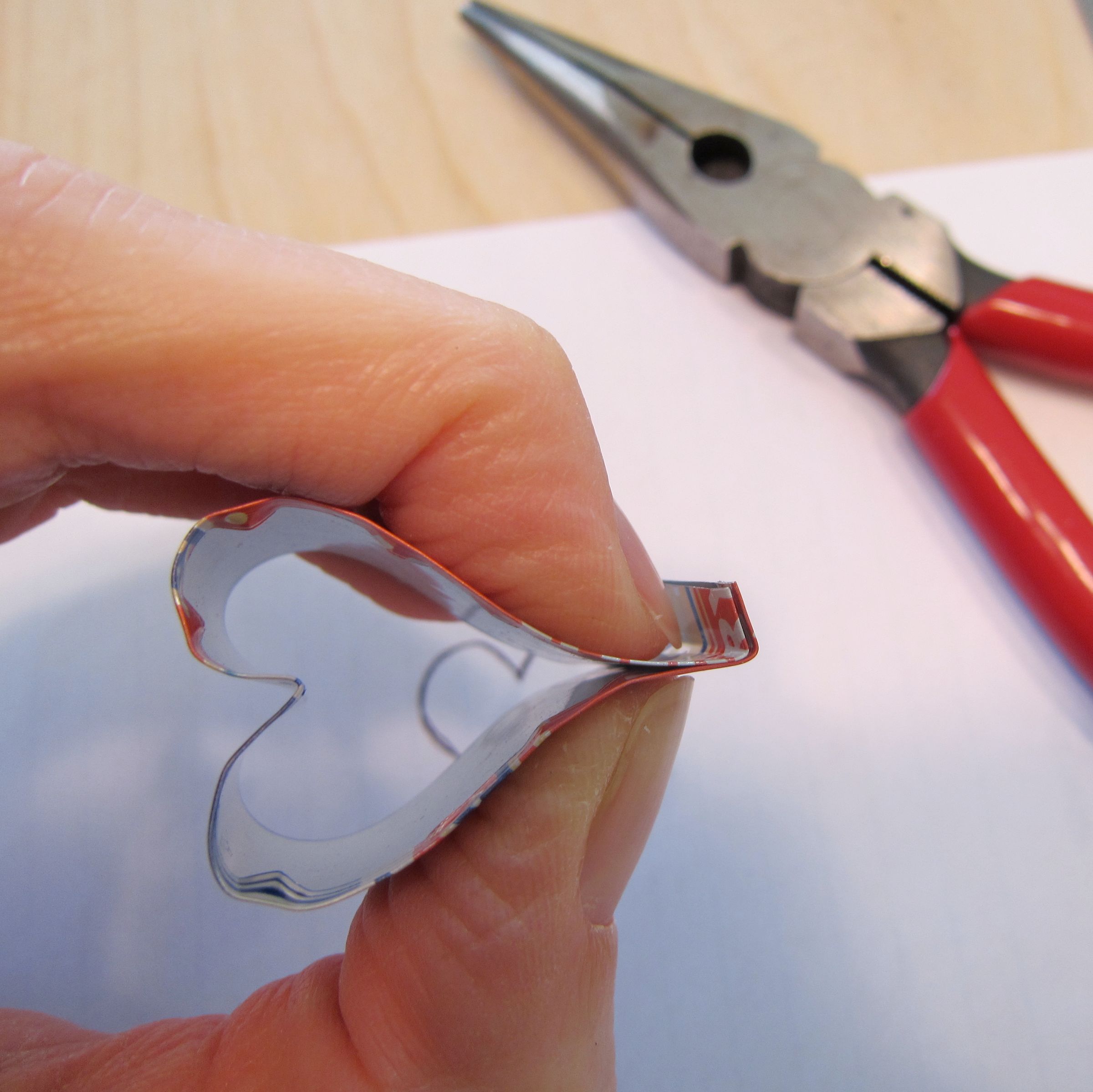 10 Minute Cookie Cutter From Soda Can : 3 Steps (with Pictures ...