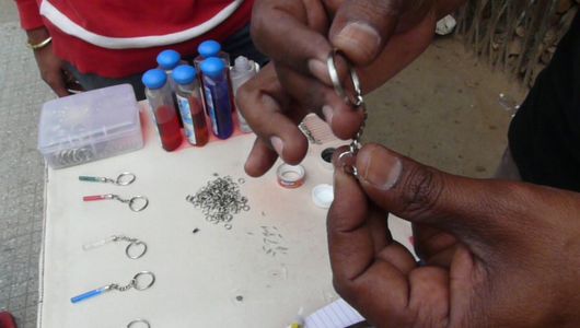Writing Your Name on Rice Grain and Get a Cool Key Chain : 12 Steps ...