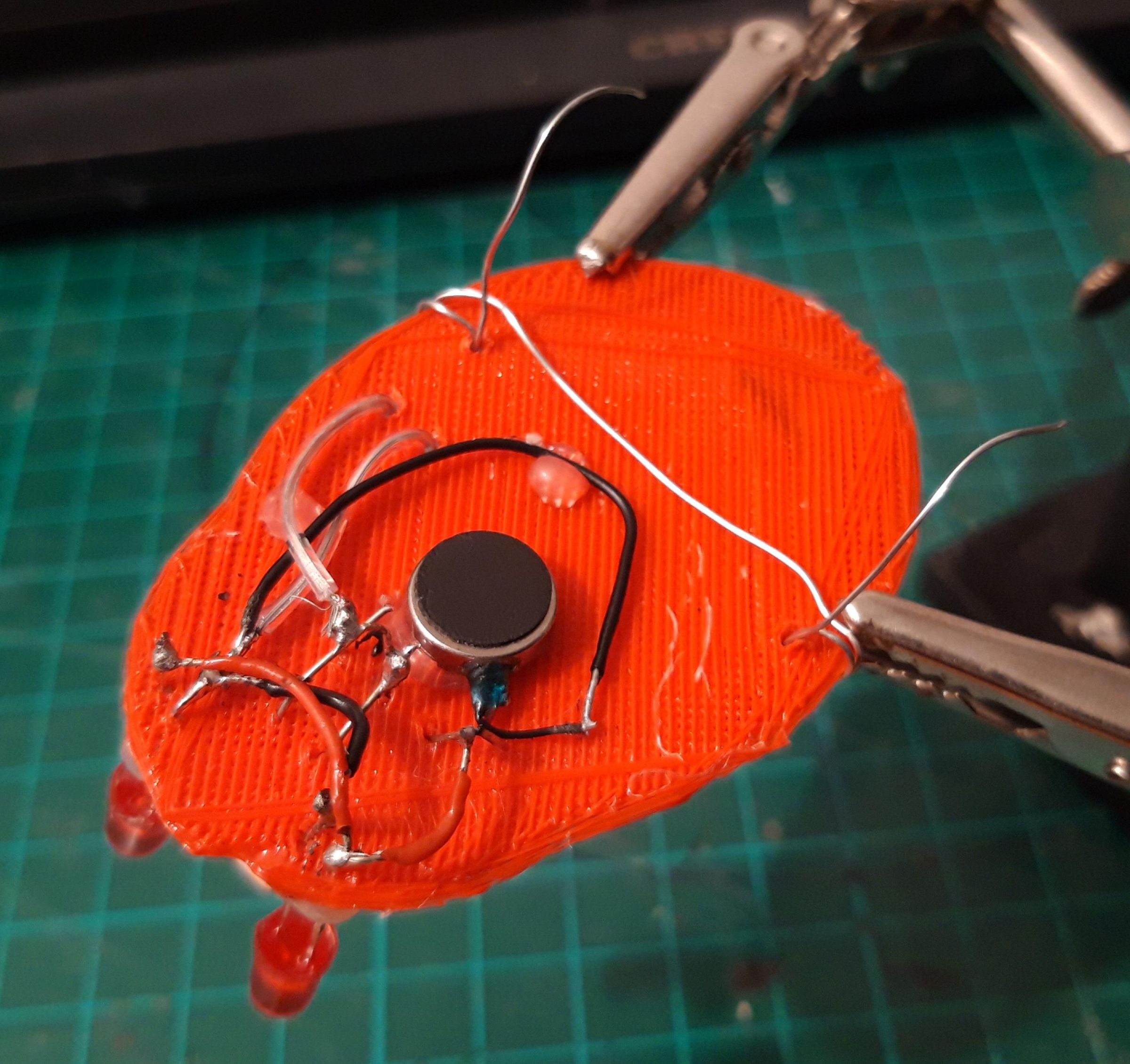 Light Dependent Robotic Bugs : 8 Steps (with Pictures) - Instructables